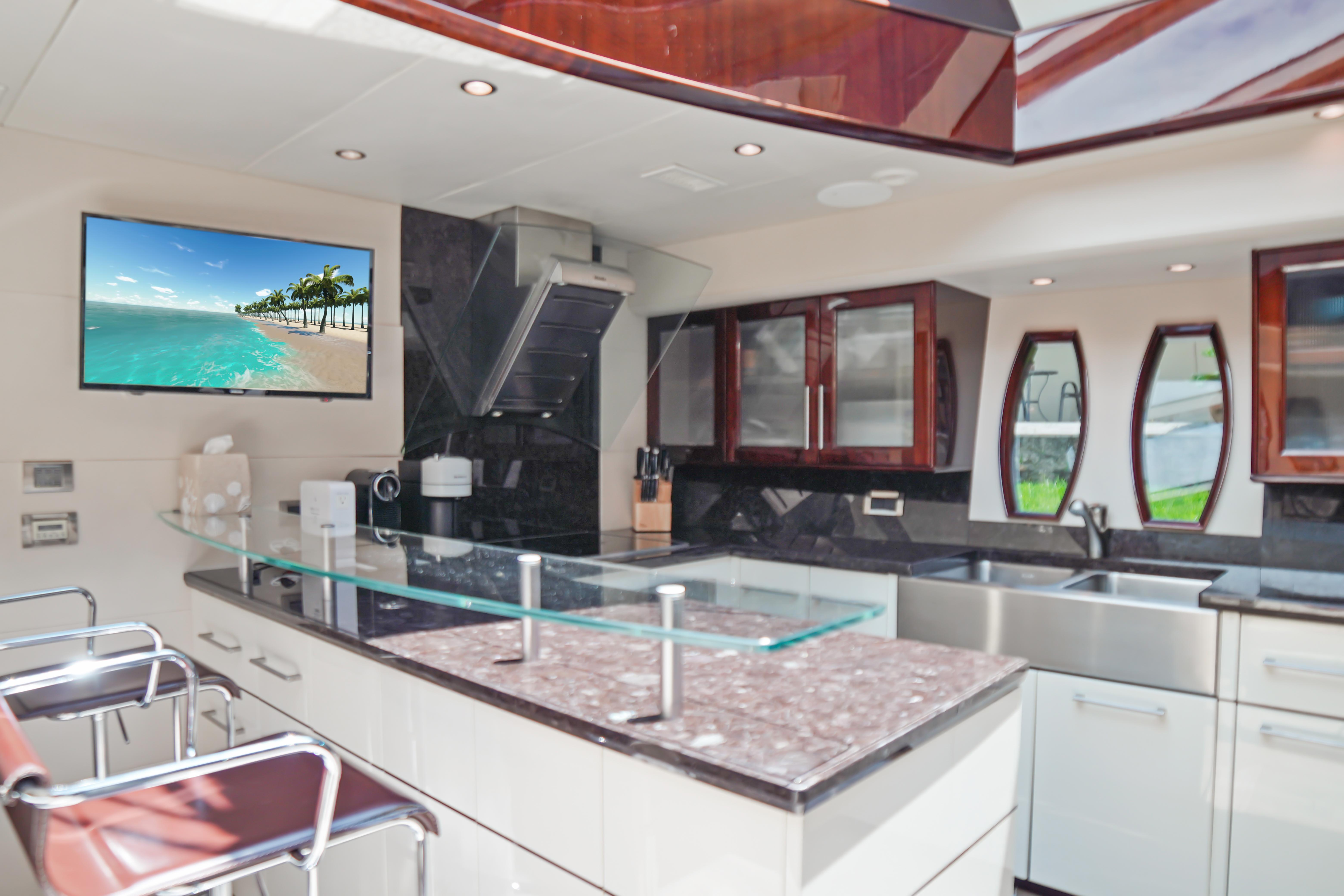 2009 Lazzara Lsx 75 Motor Yachts for sale - YachtWorld