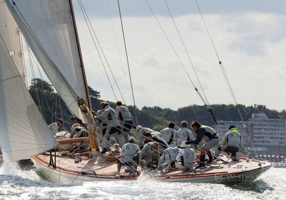 1936 William Fife 12mR Class Antique and Classic for sale - YachtWorld