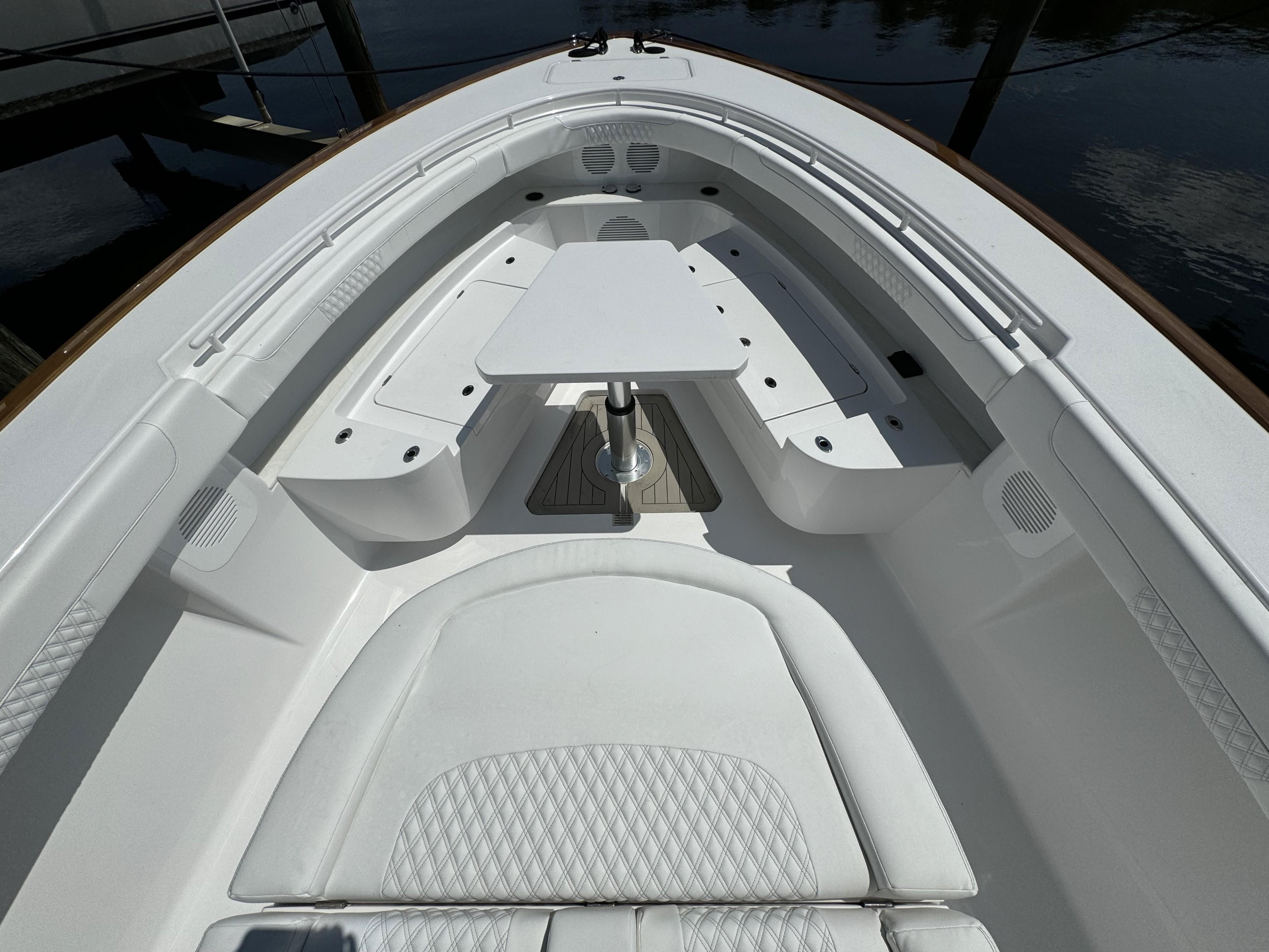 2025 Phenom 37 Center Console for sale - YachtWorld