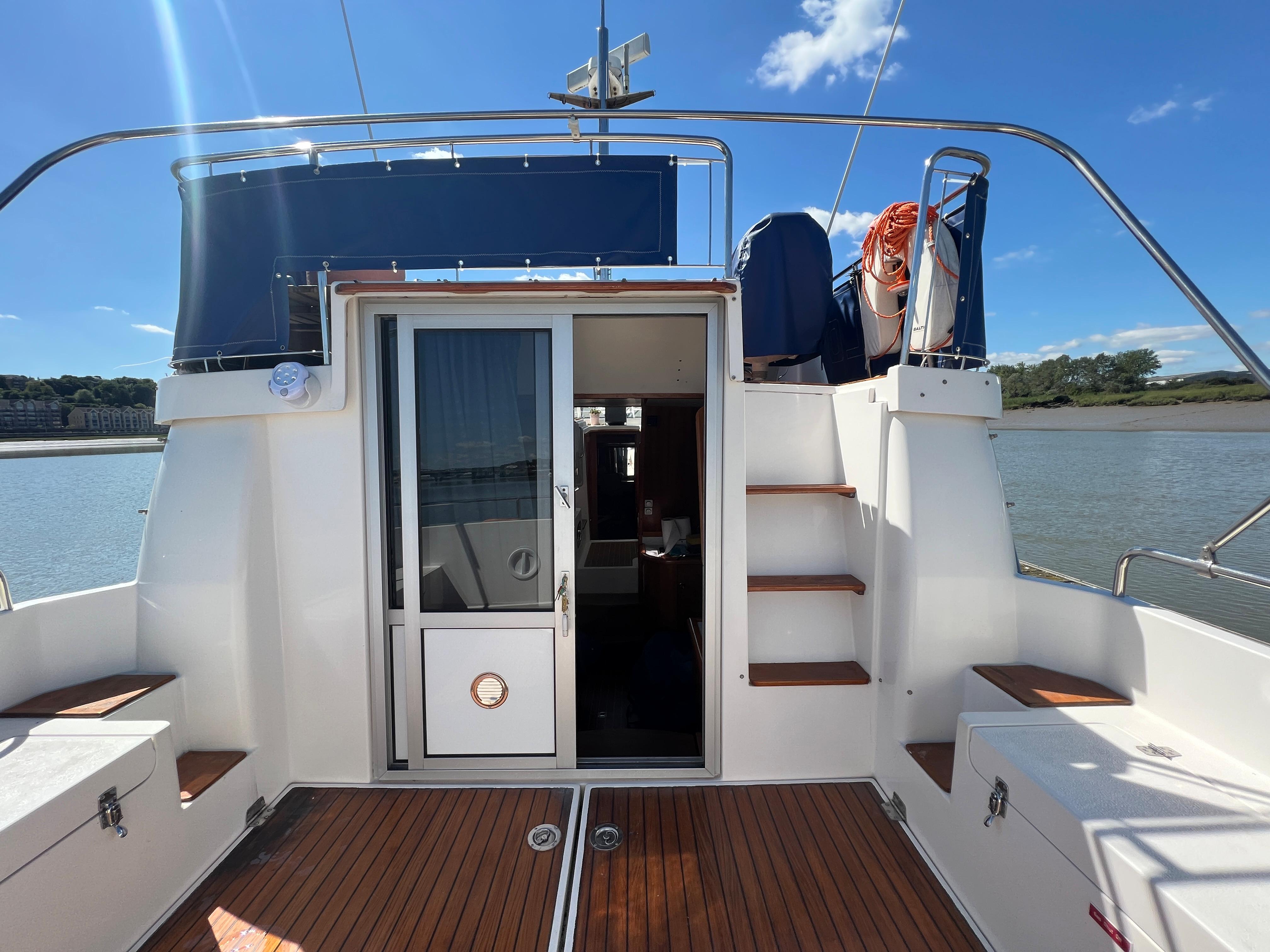 1995 Nimbus 37 Trawler Cruiser for sale - YachtWorld