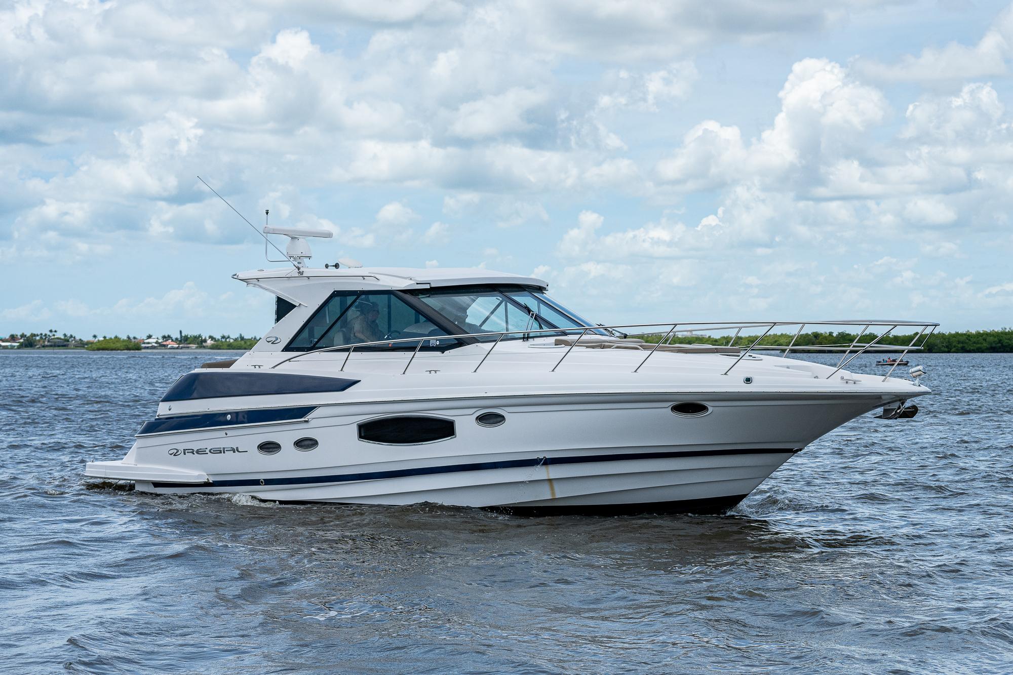 2015 Regal 46 Sport Coupe Motor Yachts for sale - YachtWorld