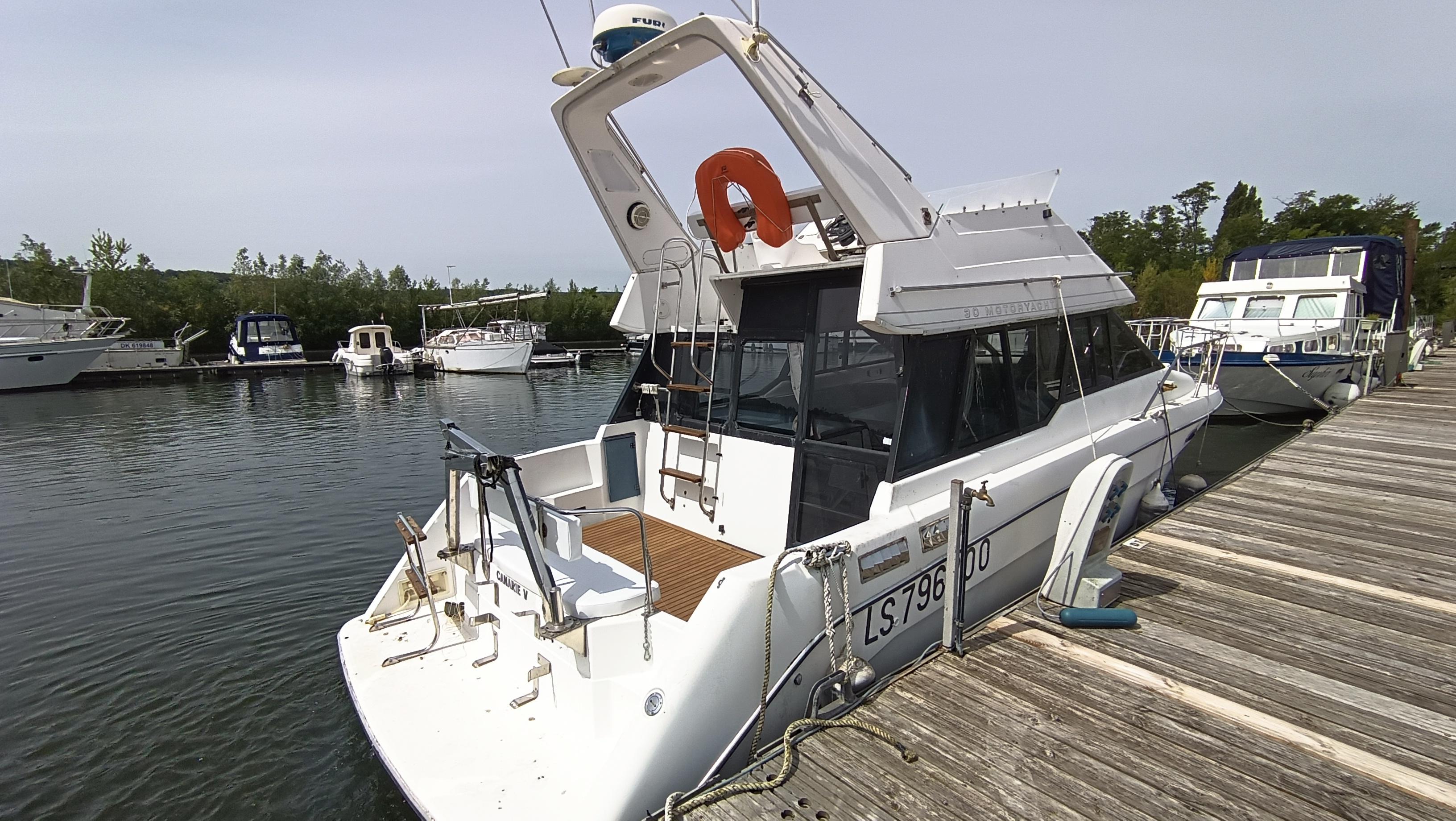 Used 1993 Bayliner 3058 Command Bridge - 27 - Eure | Youboat