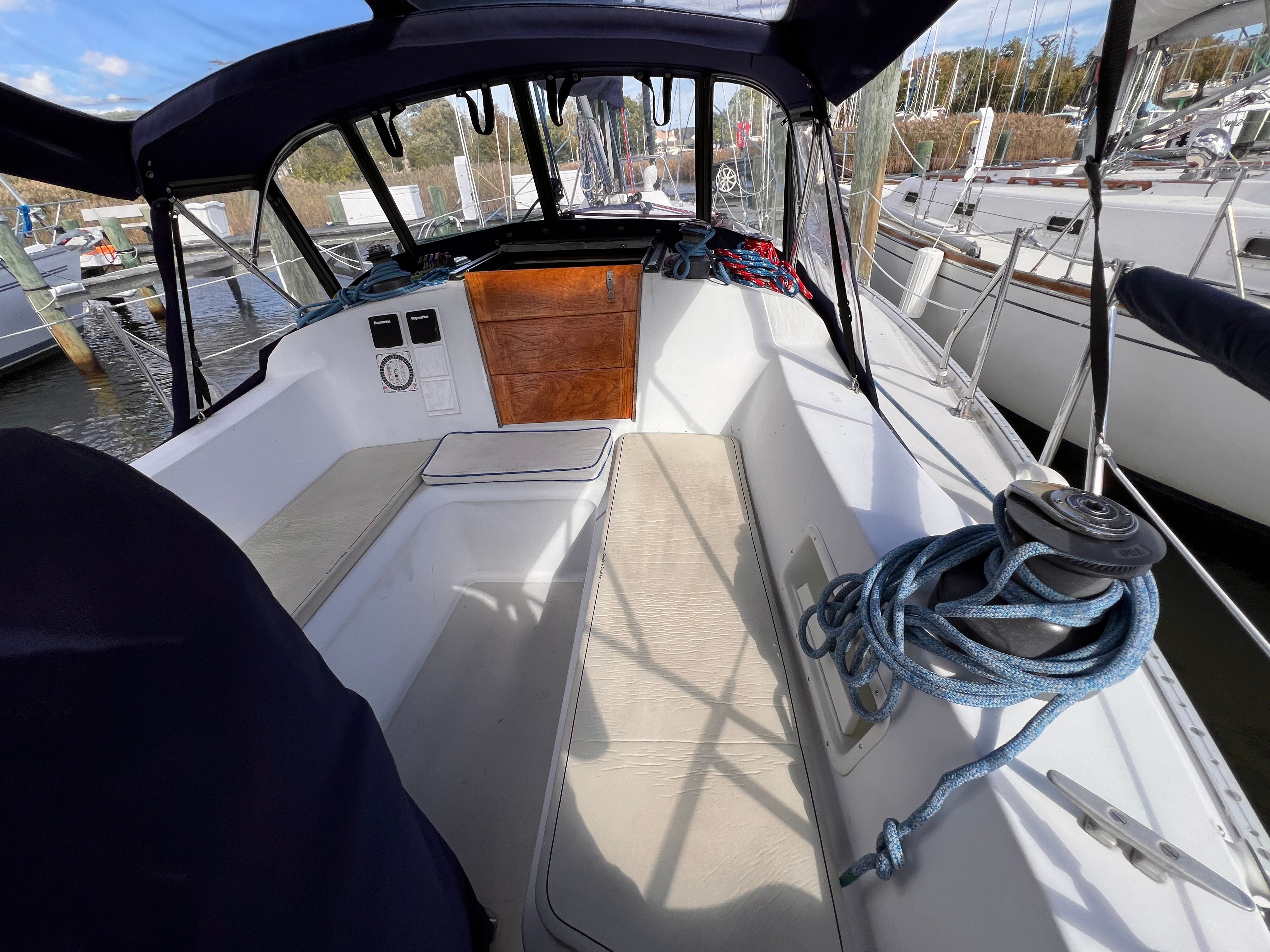 1981 Ericson 38 Cruiser for sale - YachtWorld