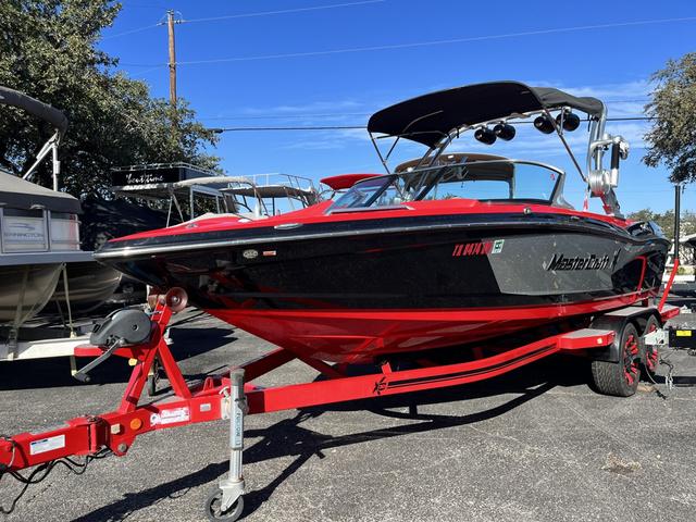 2016 MasterCraft X30 Ski and Wakeboard for sale - YachtWorld