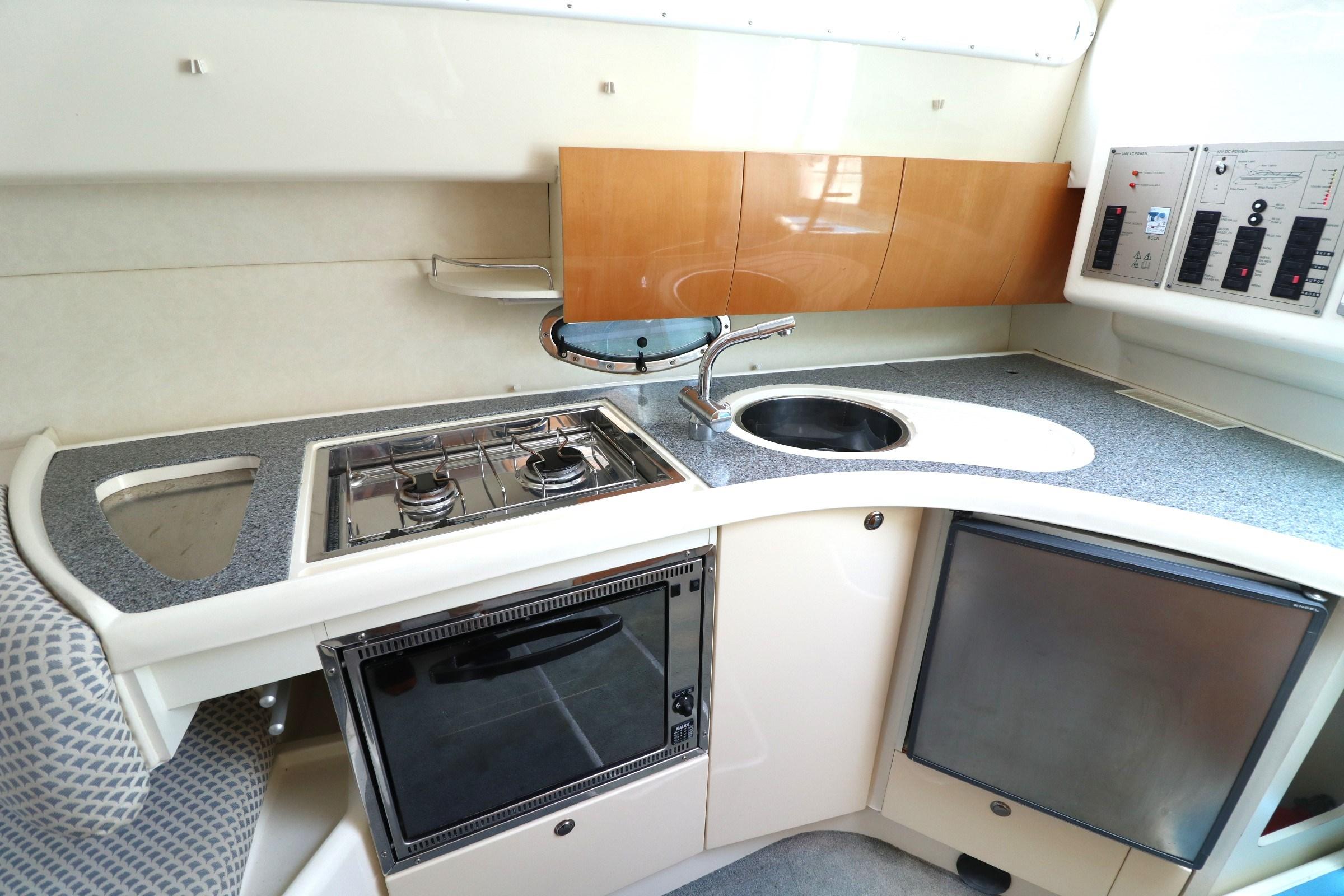 1999 Fairline Targa 30 Cruiser for sale - YachtWorld