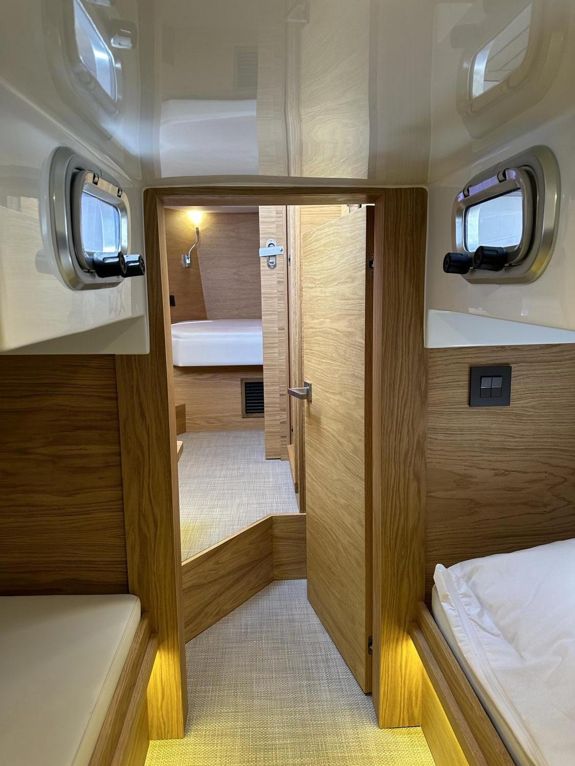 2022 De Antonio Yachts D34 CRUISER Express Cruiser for sale - YachtWorld