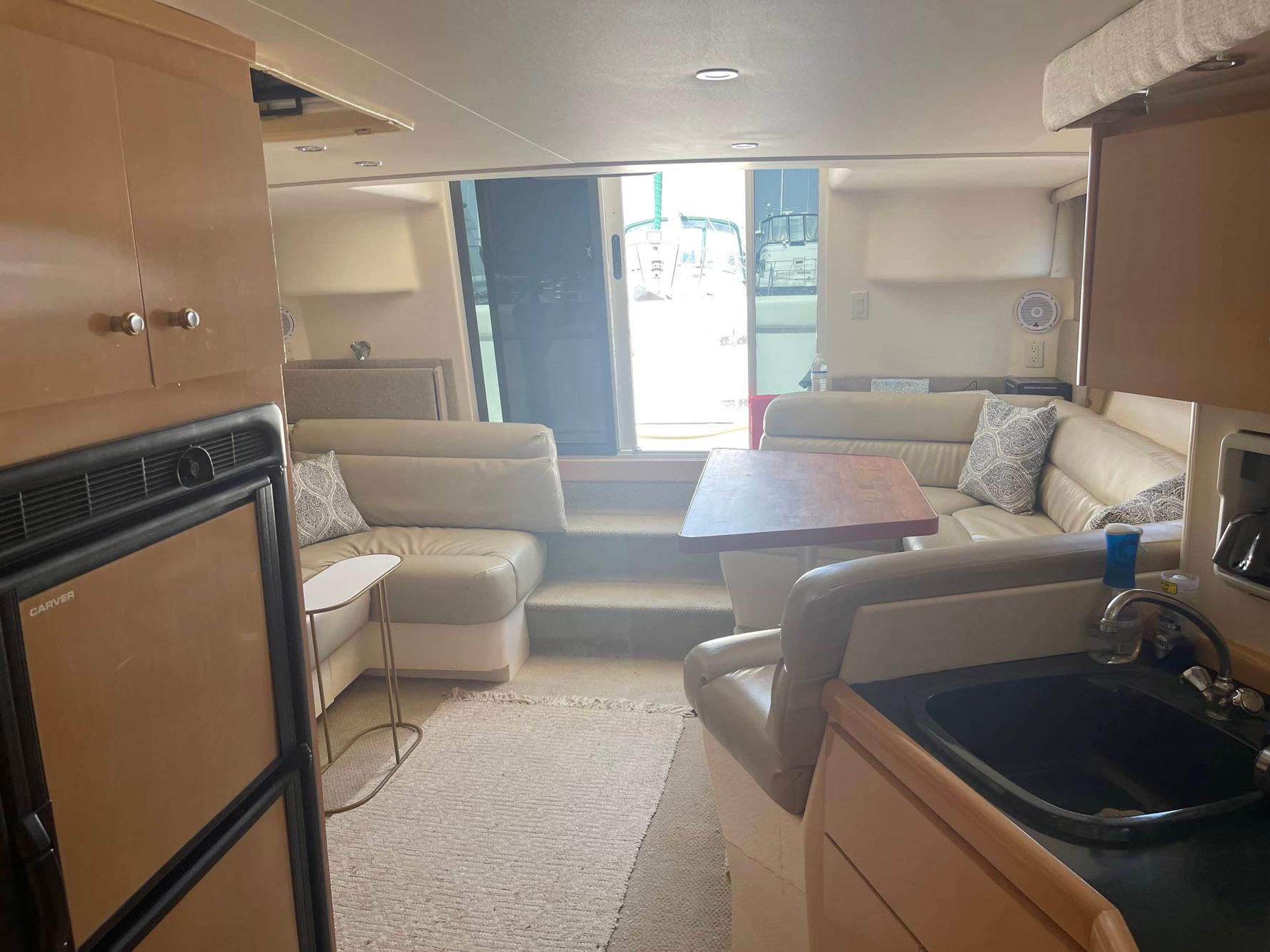 2000 Carver 350 Mariner Motor Yacht for sale - YachtWorld