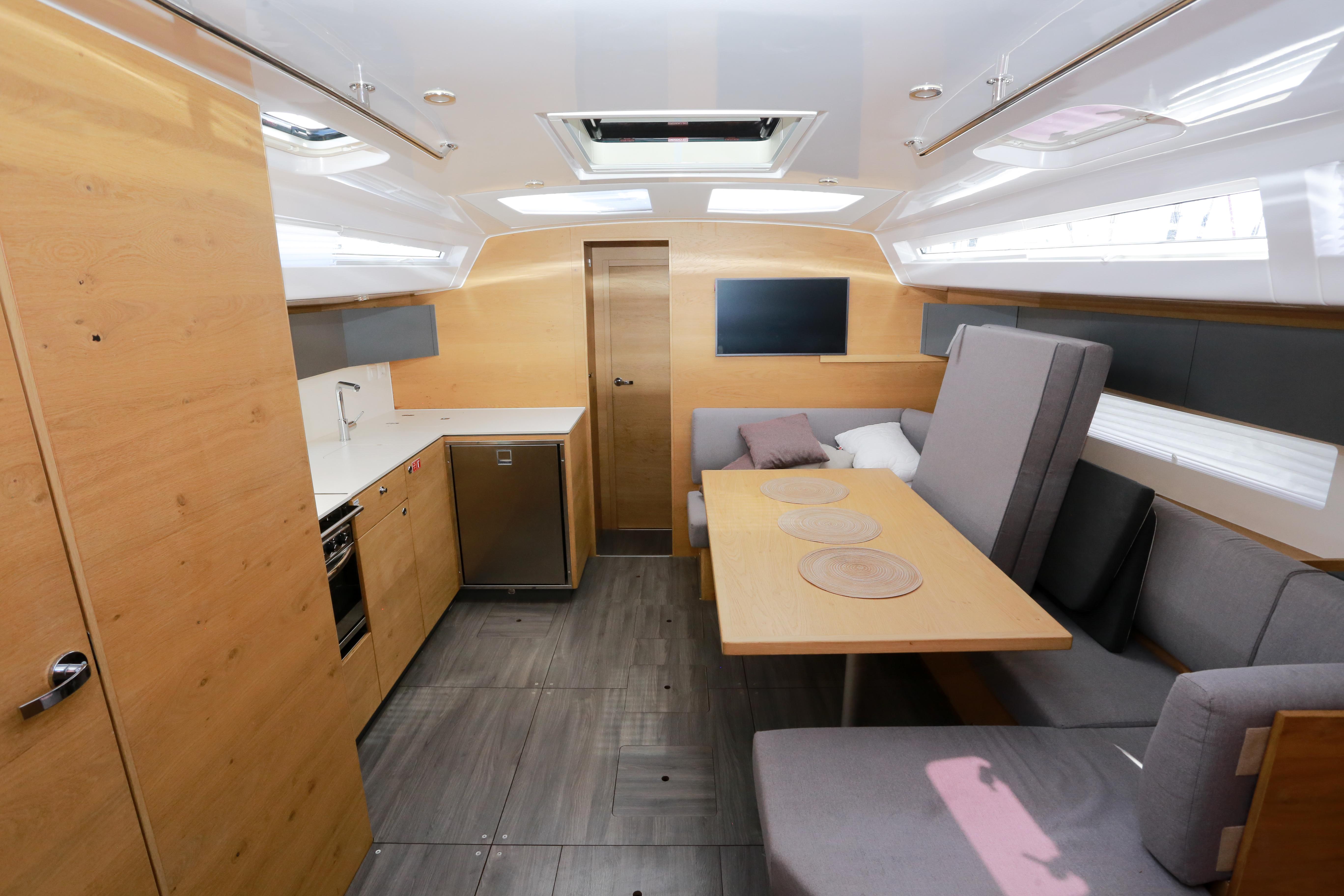 Ocasión 2024 Elan Impression 43 | TopBarcos.com