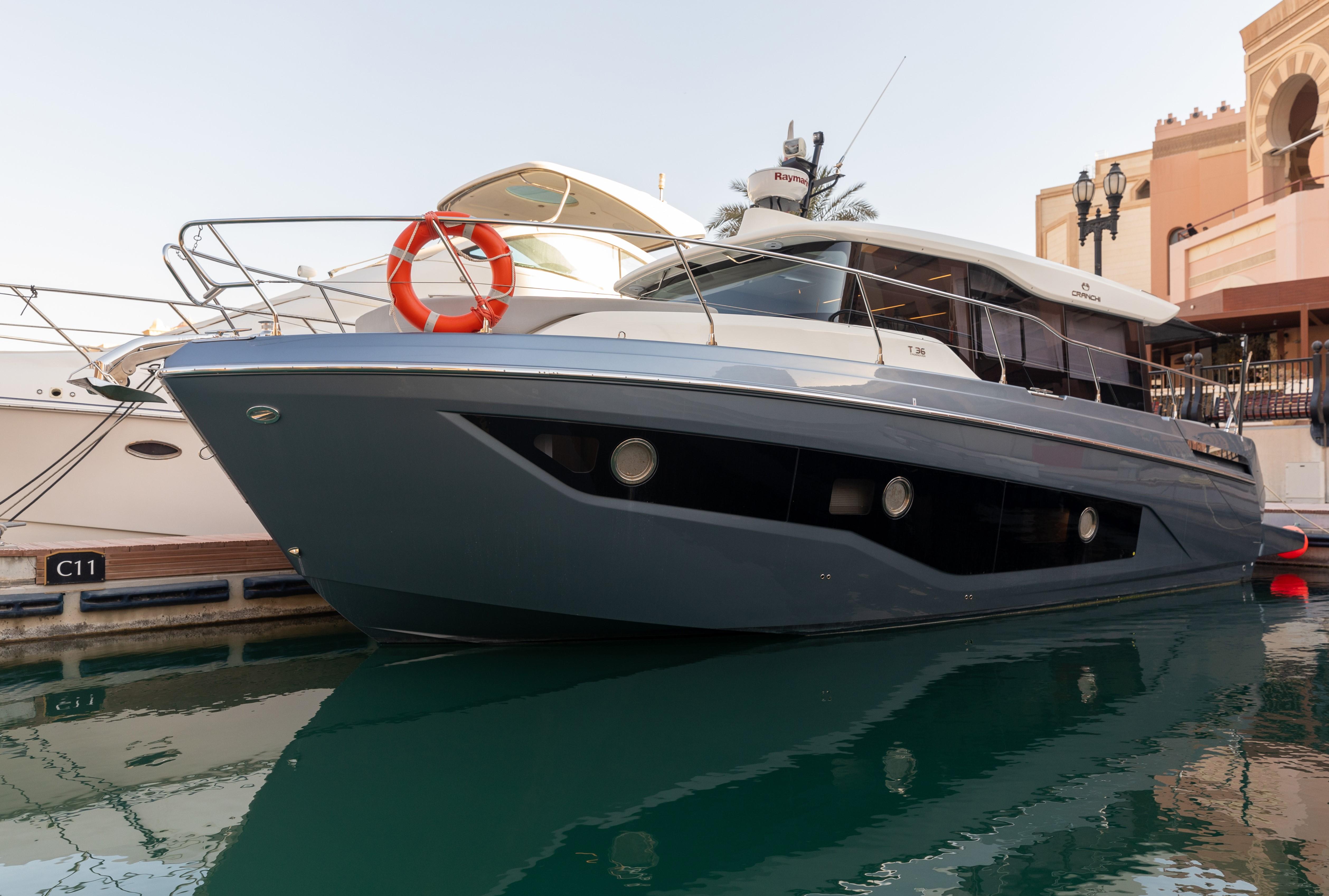 2021 Cranchi T36 Crossover Trawlers en venta - YachtWorld