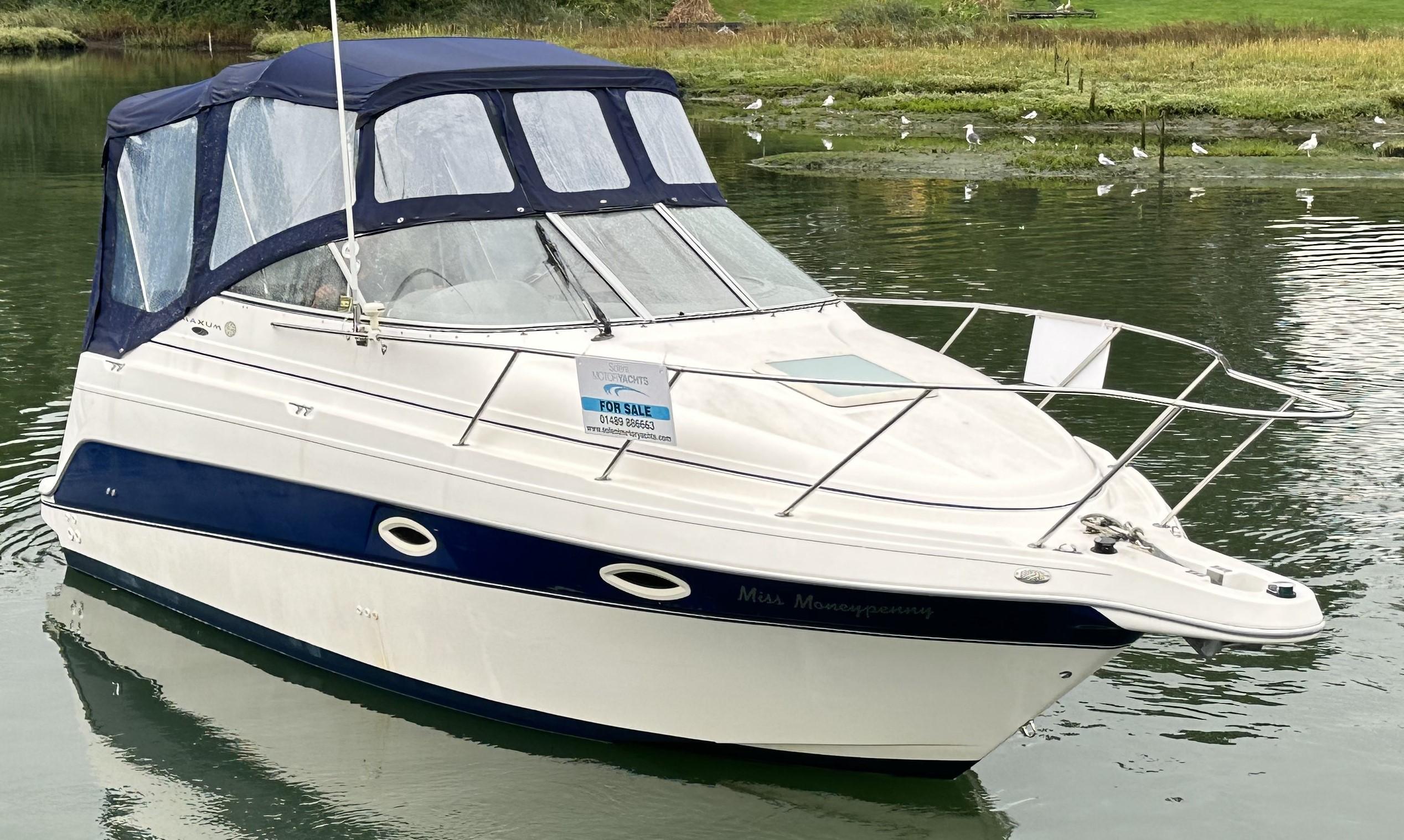 Maxum 2400 SE | 2004 | 1m - Hampshire | Boatshop24