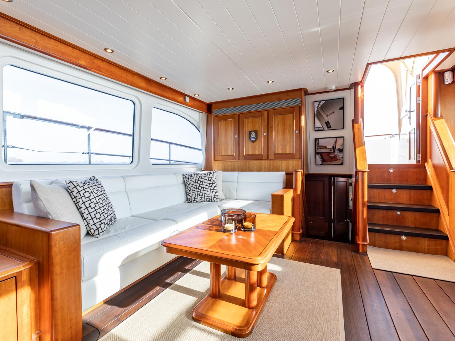 2009 Mulder Classic 77 - Eleonore Motor Yachts for sale - YachtWorld