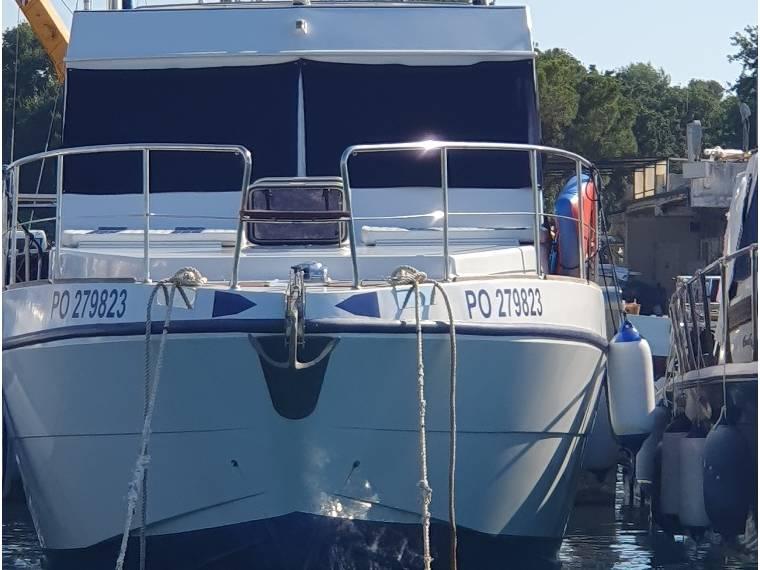 Used 2011 Morri FM 33 | TopBoats