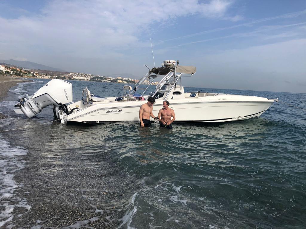 2004 Al Dhaen 36 Sports Fish Barche a console centrale in vendita ...