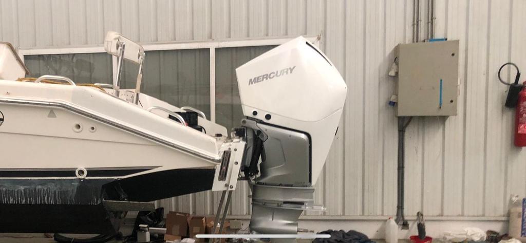 2004 Al Dhaen 36 Sports Fish Barche a console centrale in vendita ...