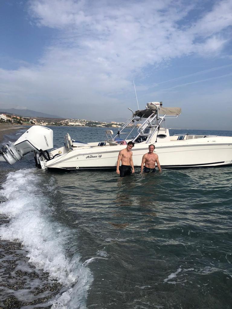 2004 Al Dhaen 36 Sports Fish Barche a console centrale in vendita ...