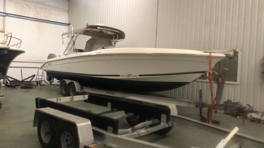 2004 Al Dhaen 36 Sports Fish Barche a console centrale in vendita ...