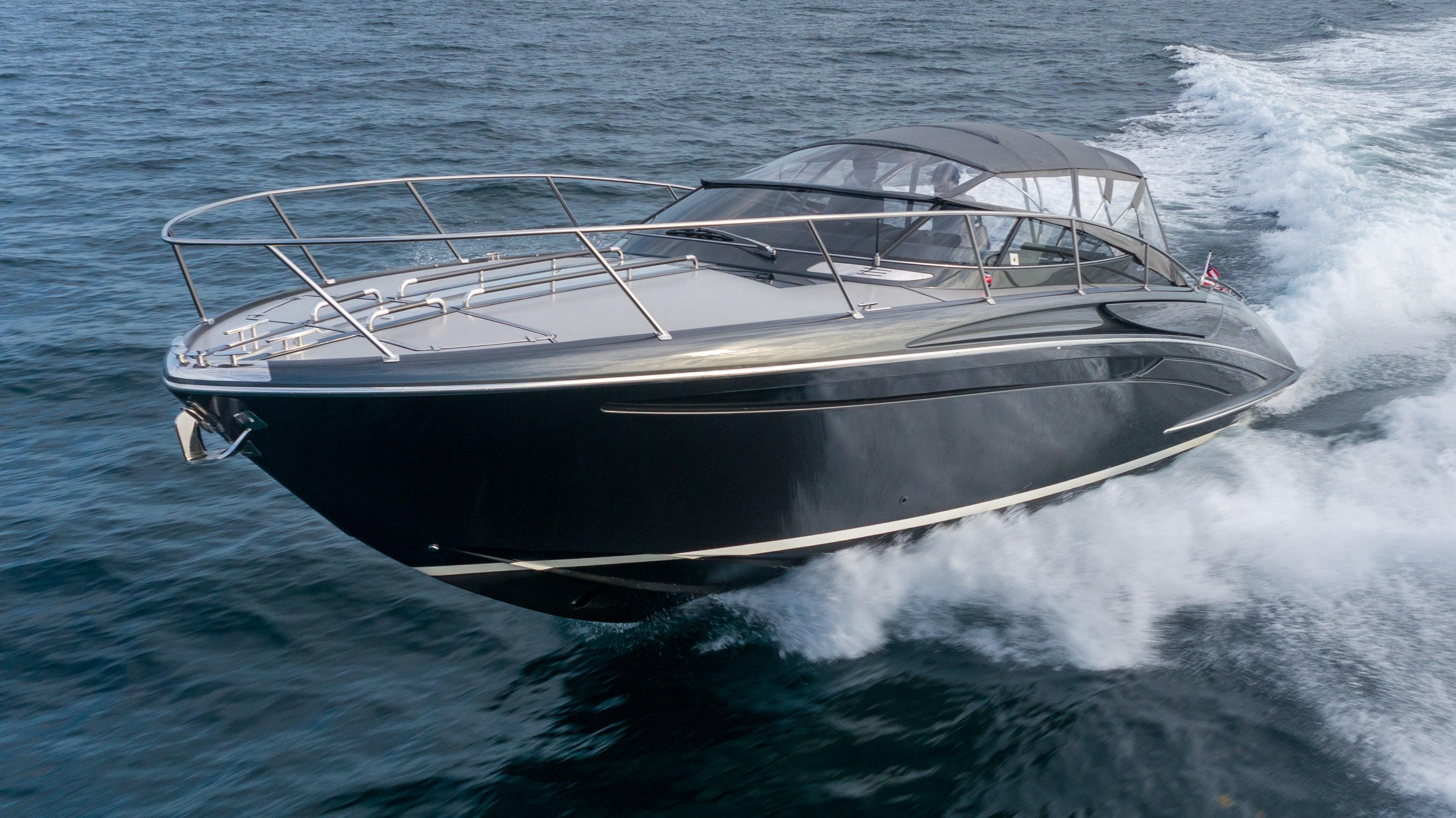 2016 Riva Rivarama 44 Super Motor Yachts for sale - YachtWorld
