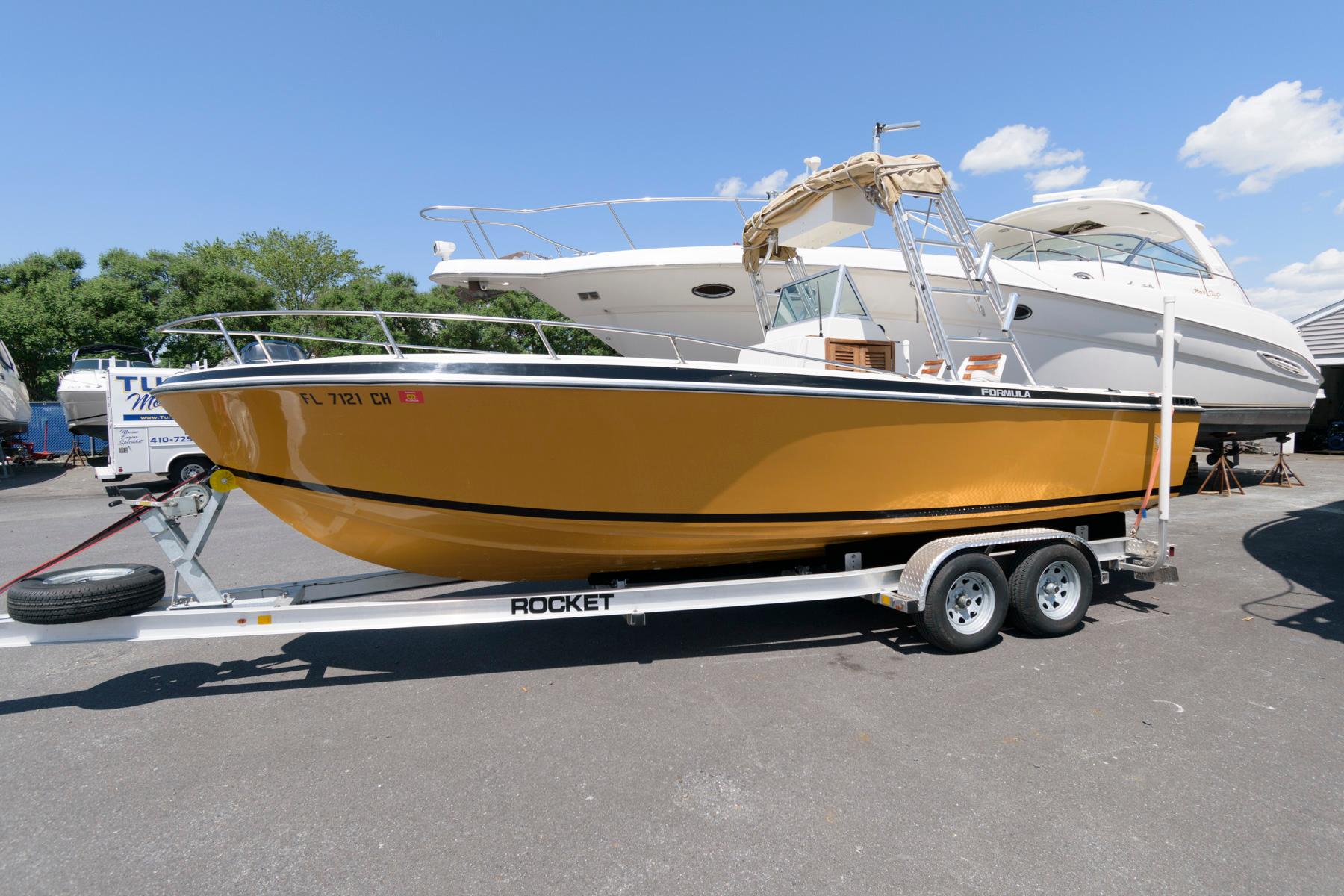 1976 Formula Thunderbird 23 Center Console Centre Console for sale ...