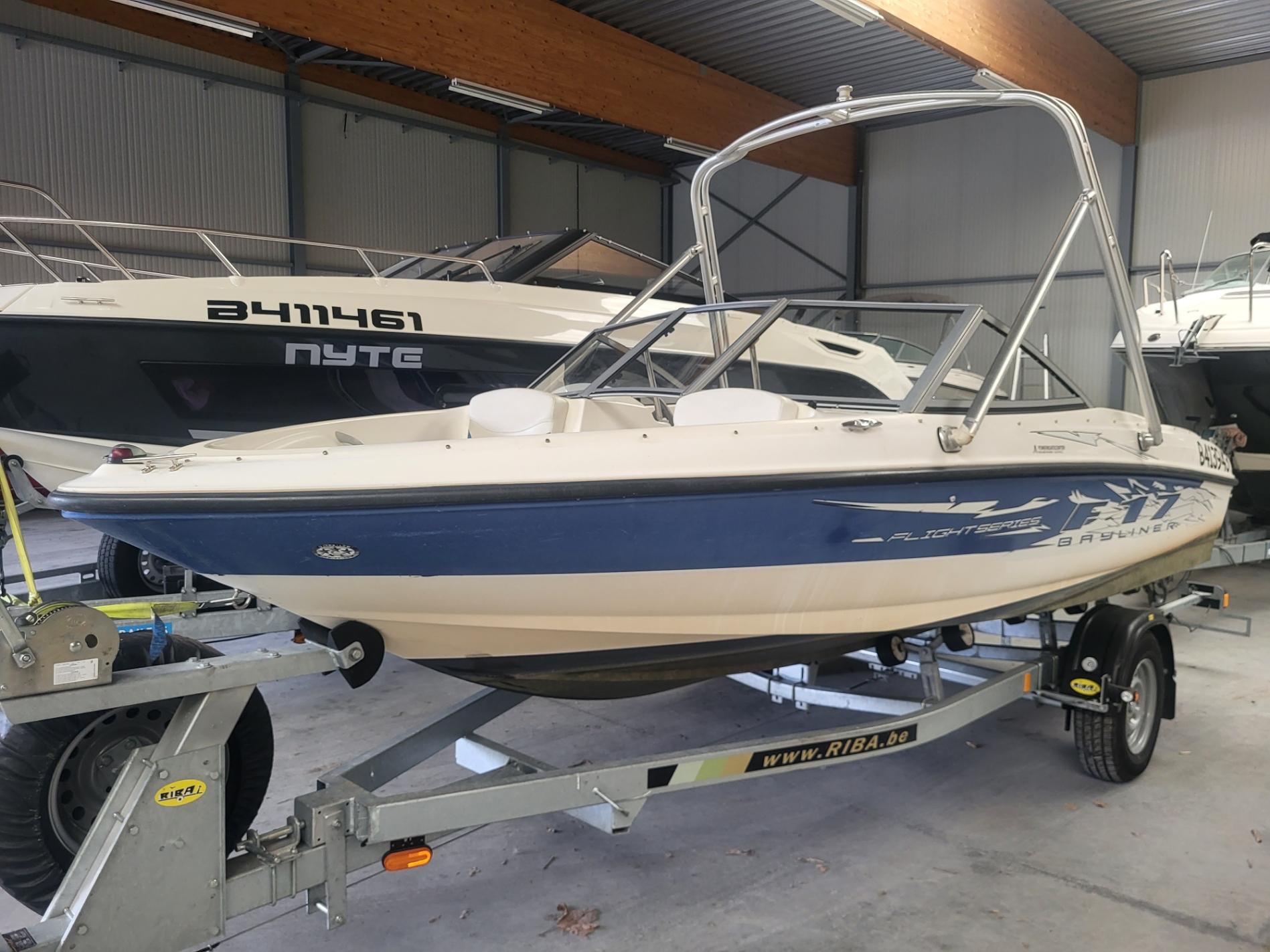 Nieuw 2007 Bayliner 175 Flight Izegem, België 14,000 € | Botentekoop