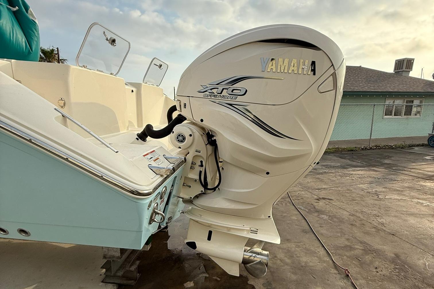 2020 Cobia 320 Center Console Center Console for sale - YachtWorld