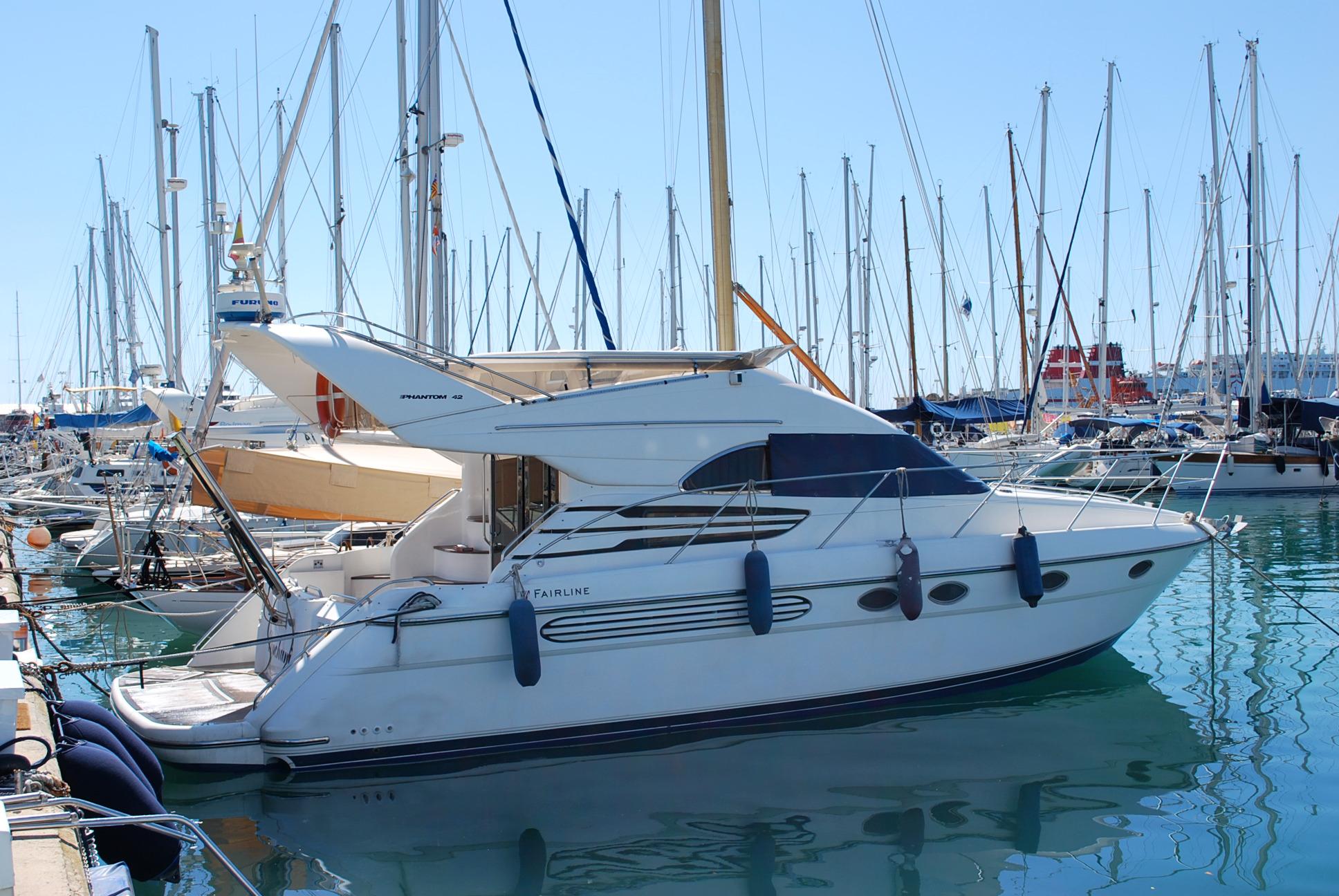 Used 1999 Fairline Phantom 42 | TopBoats