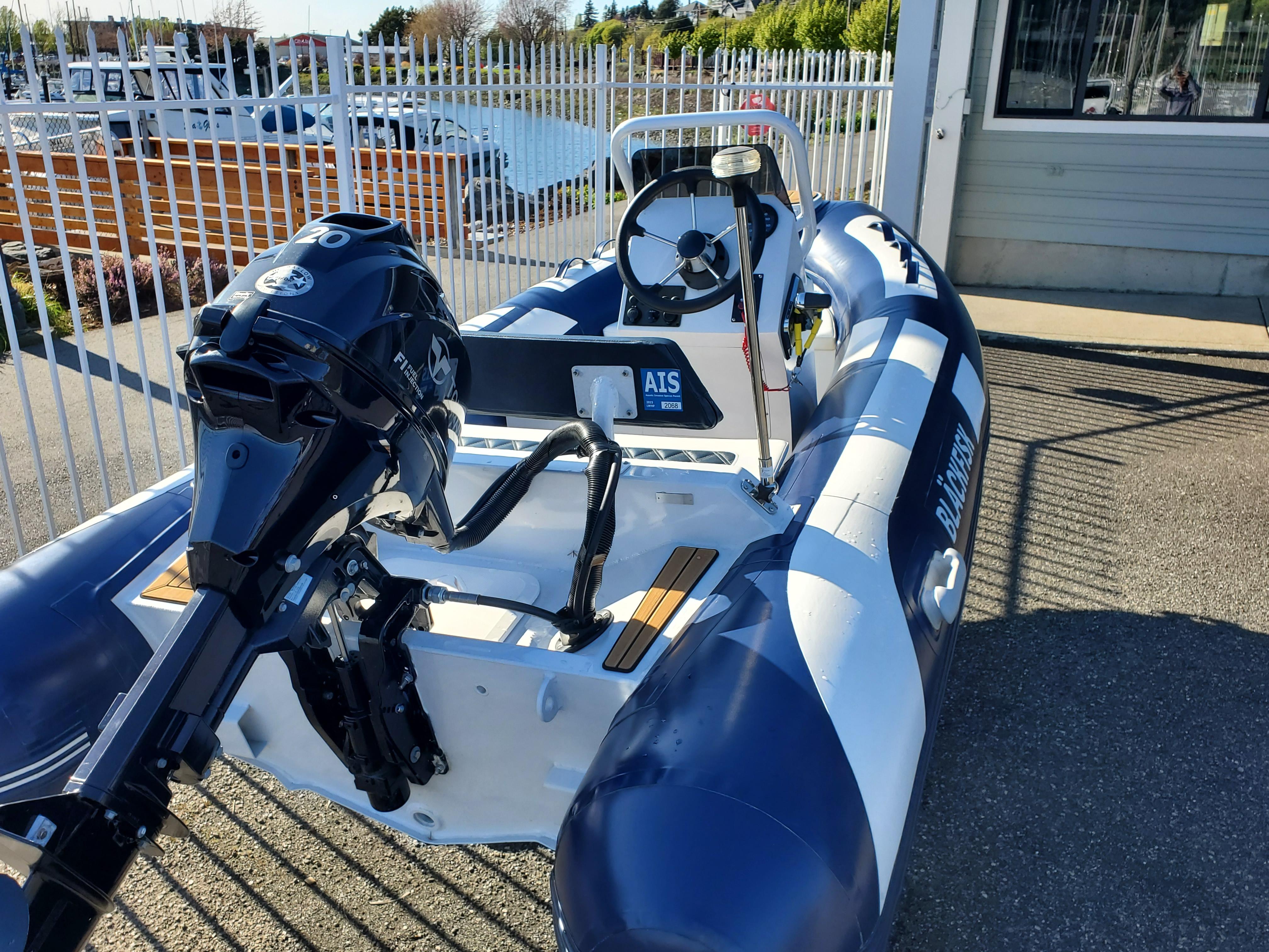 2022 Blackfisk Mimic 360 Inflatable for sale - YachtWorld