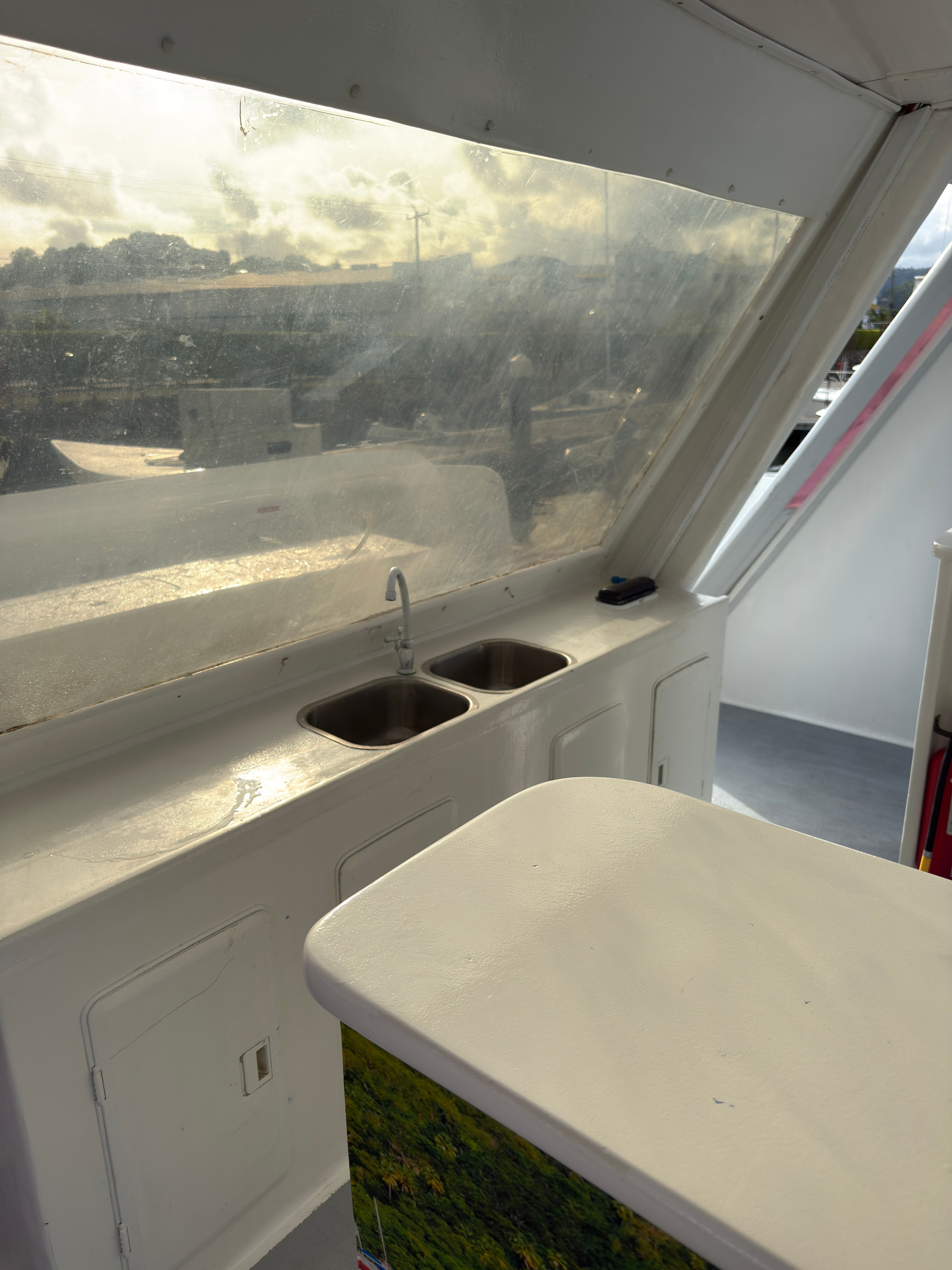 1993 Custom Offshore Passenger Power Catamaran Kraftkatamaraner til ...