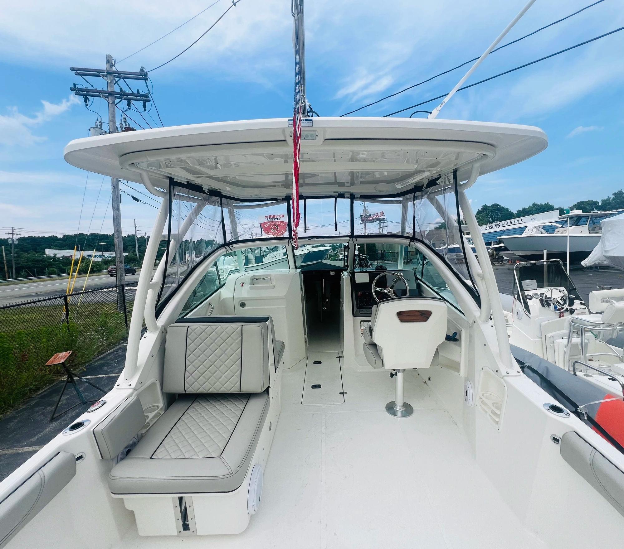 2024 Pursuit DC 246 Dual Console for sale - YachtWorld
