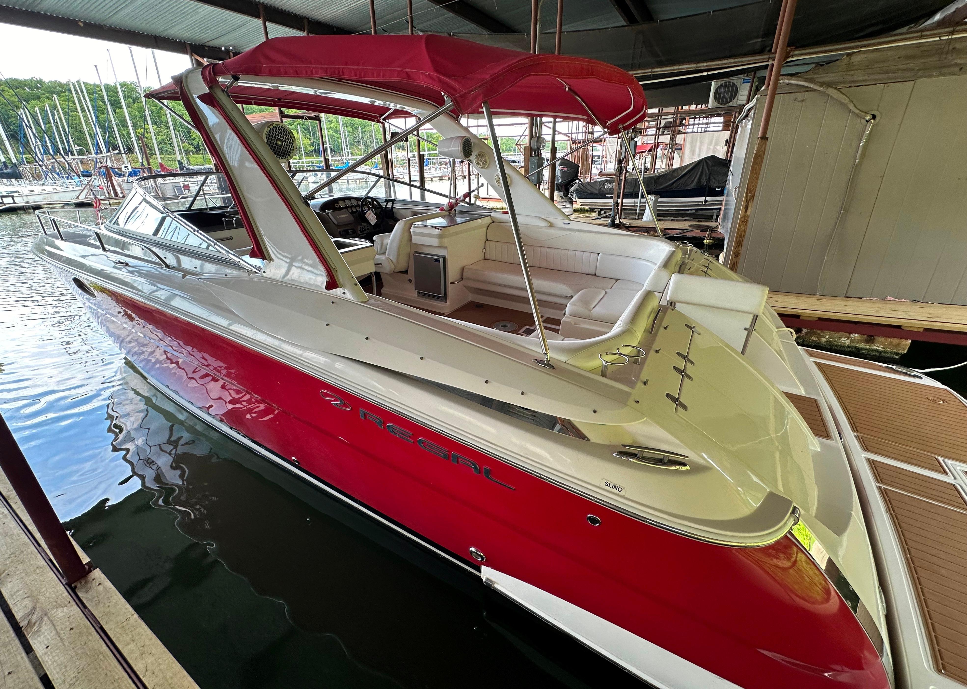 2005 Regal 3350 Sport Cruiser Express Cruiser for sale - YachtWorld