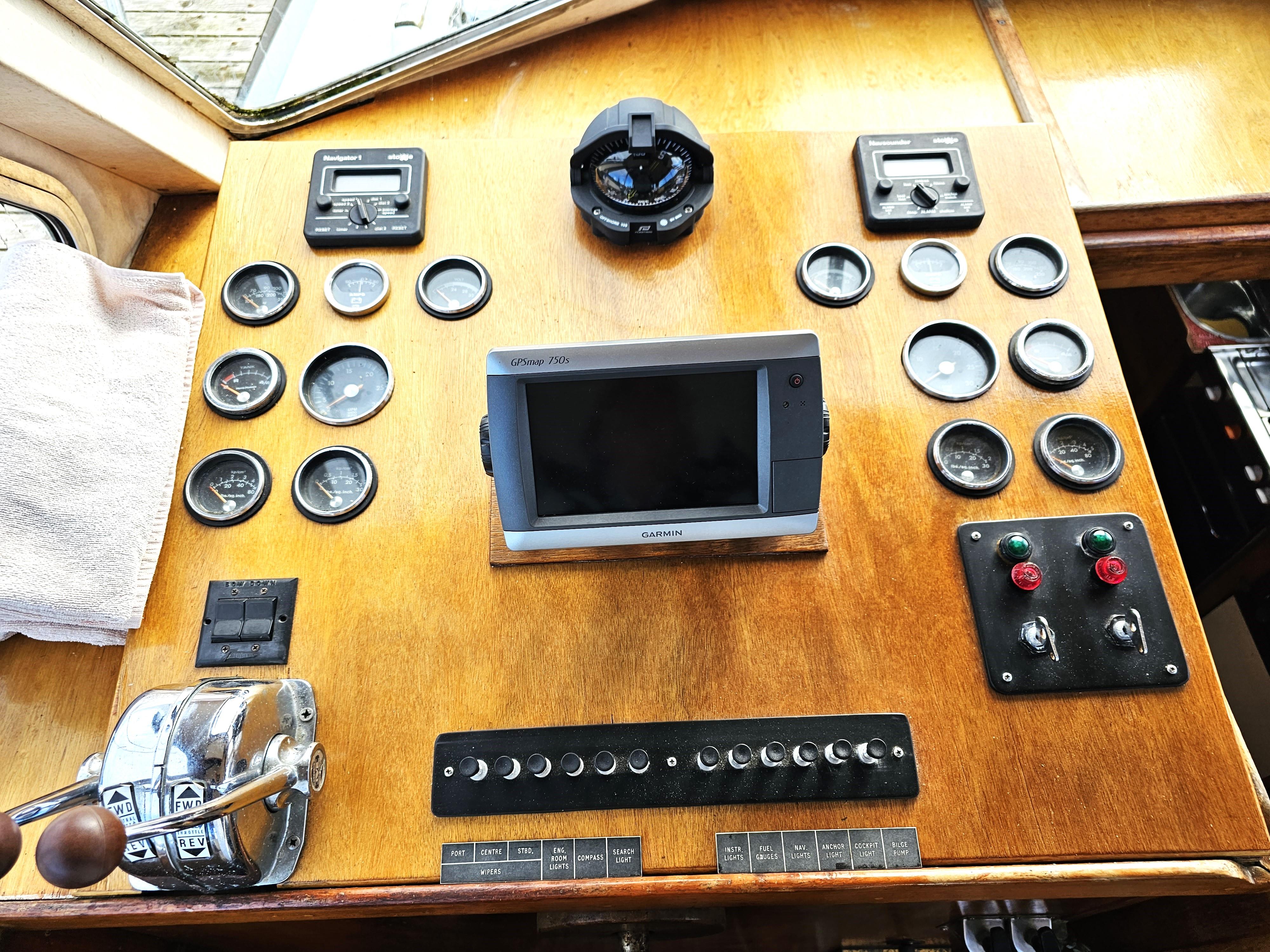 1979 Halmatic Weymouth 34 Cruiser for sale - YachtWorld