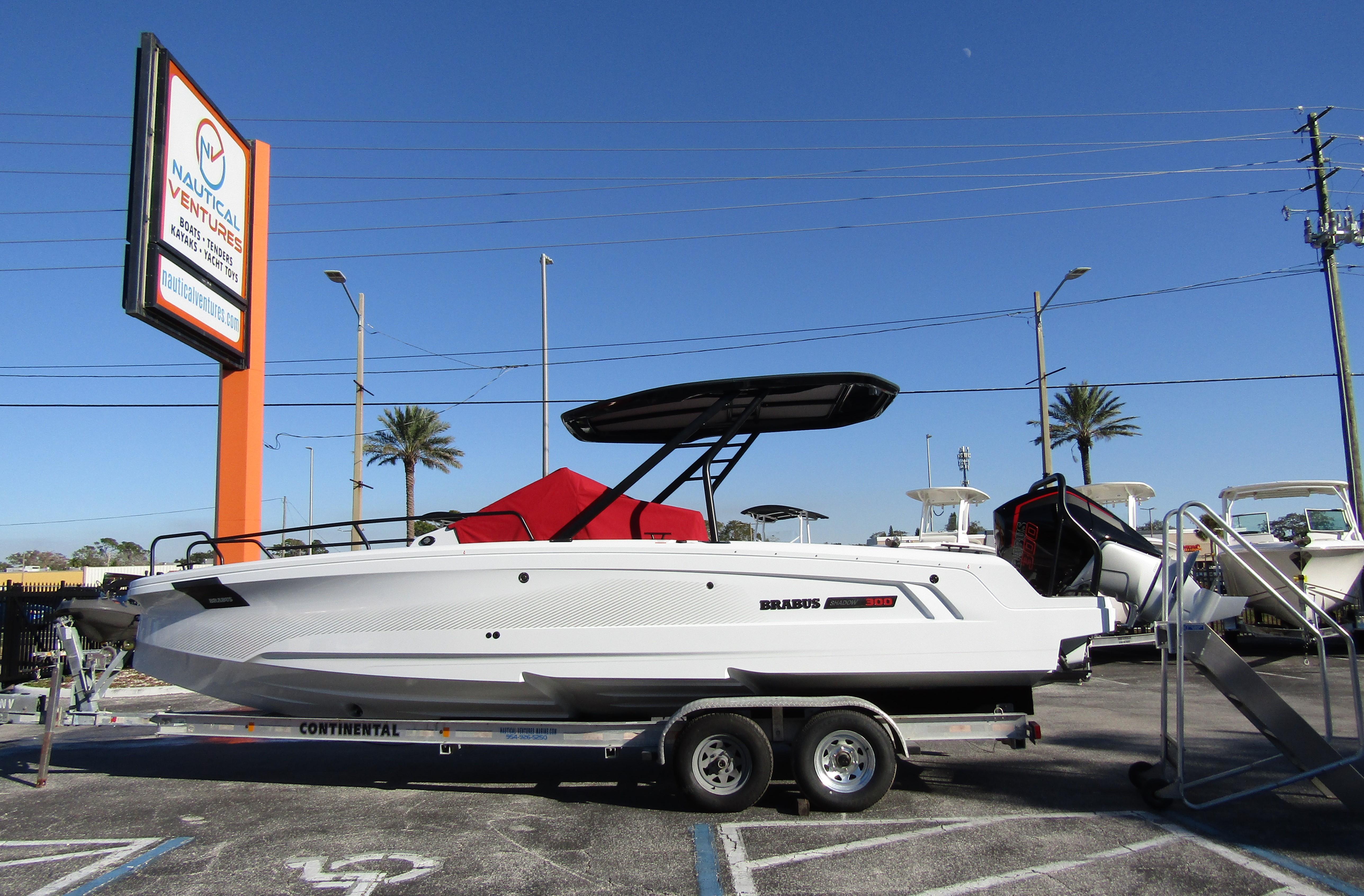 BRABUS SHADOW 300 CT Nuevo en Florida - Cosas de Barcos