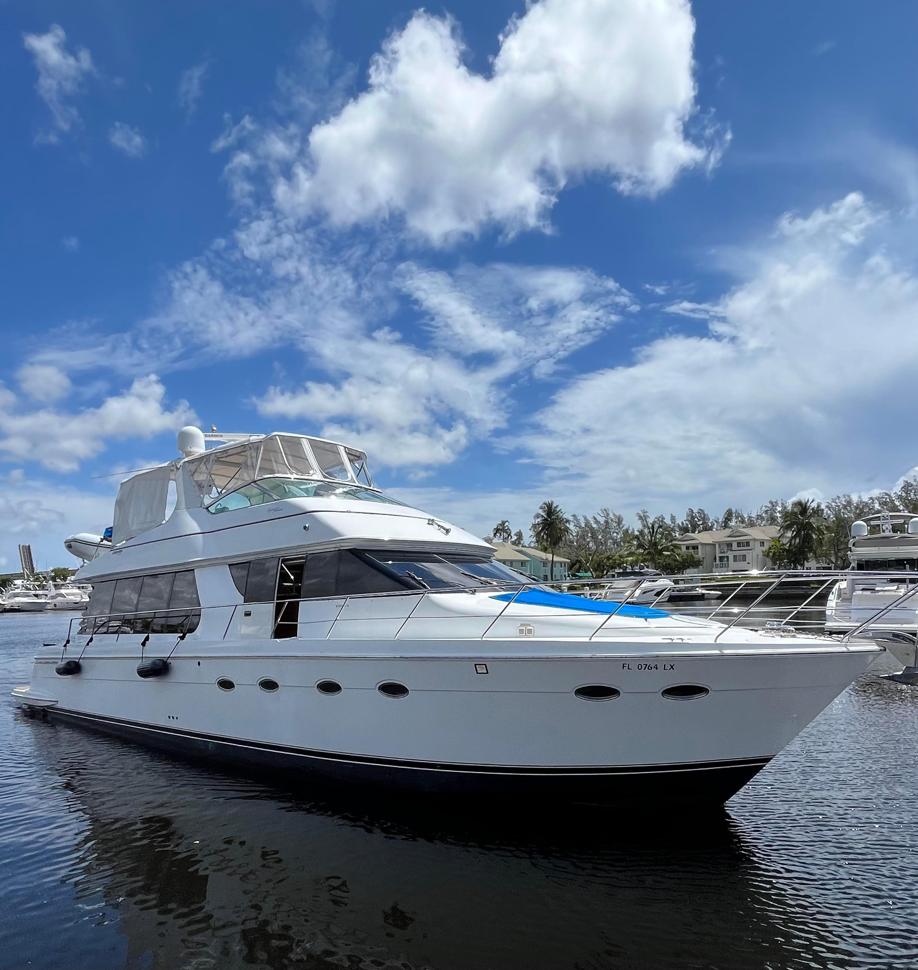 2001 Carver 570 Voyager Pilothouse Flybridge Boot Kaufen - YachtWorld