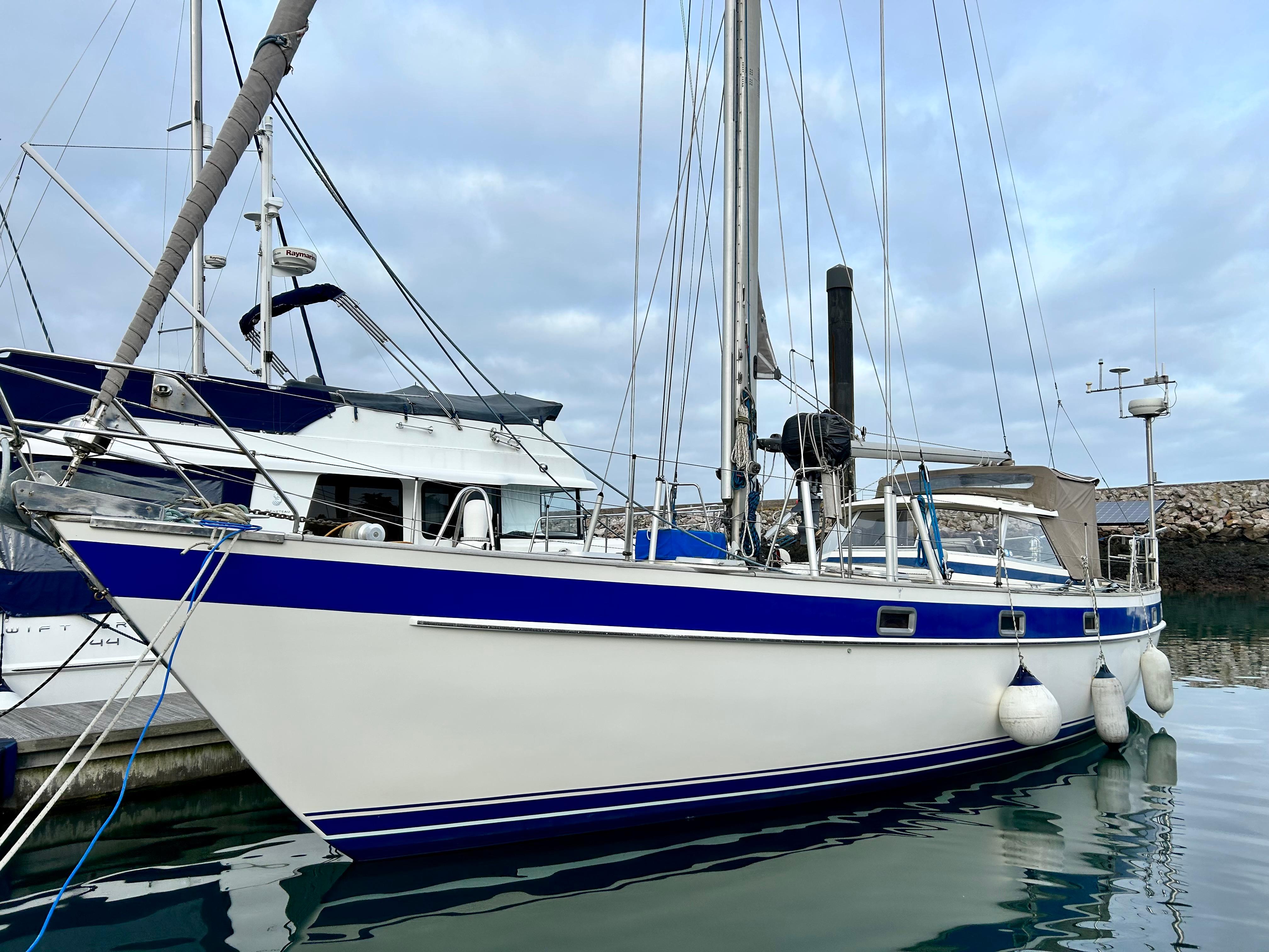 1987 Hallberg-Rassy 42 Racer Segelboote Kaufen - YachtWorld