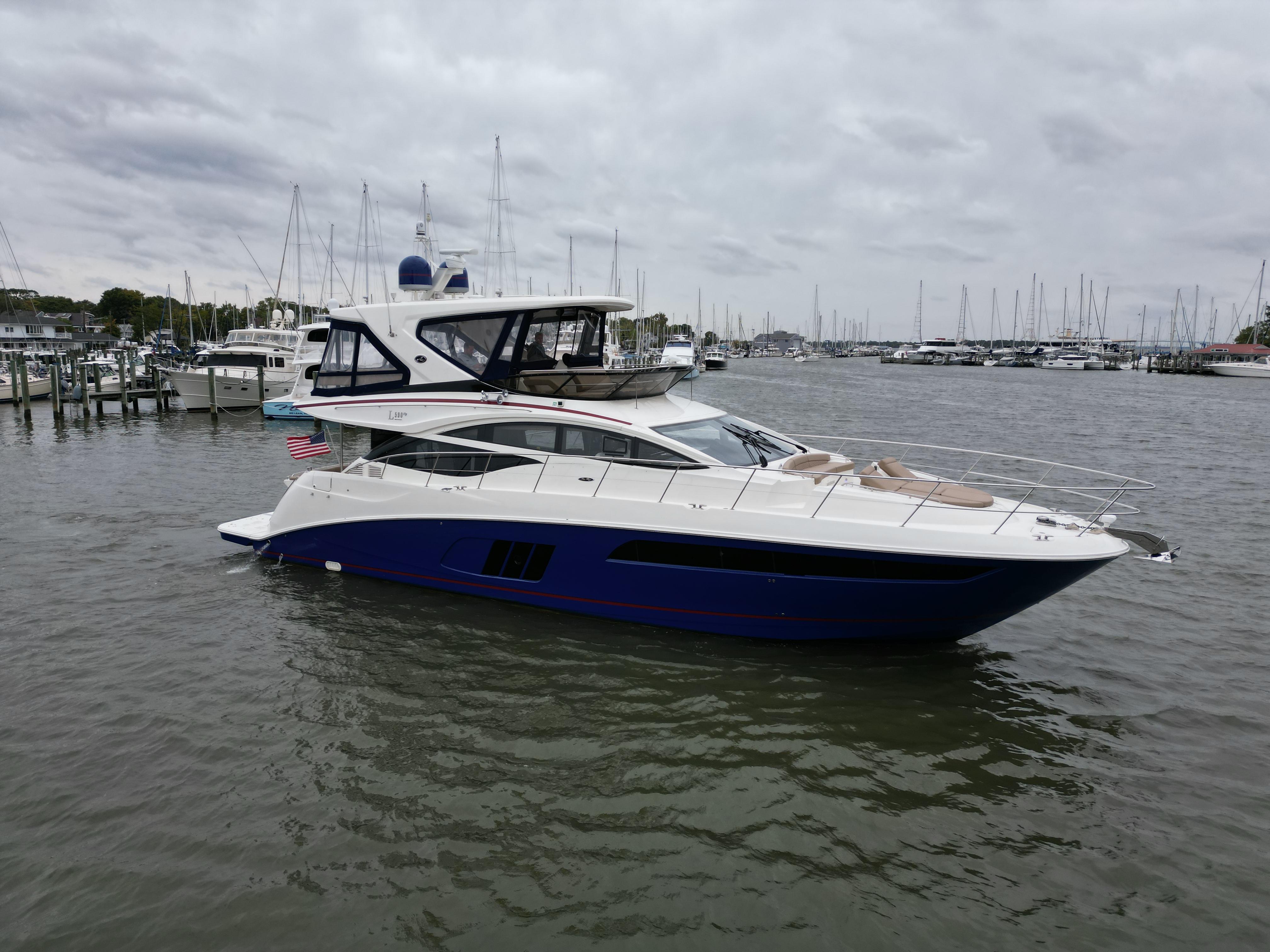 2018 Sea Ray L590 Fly Motor Yacht for sale - YachtWorld