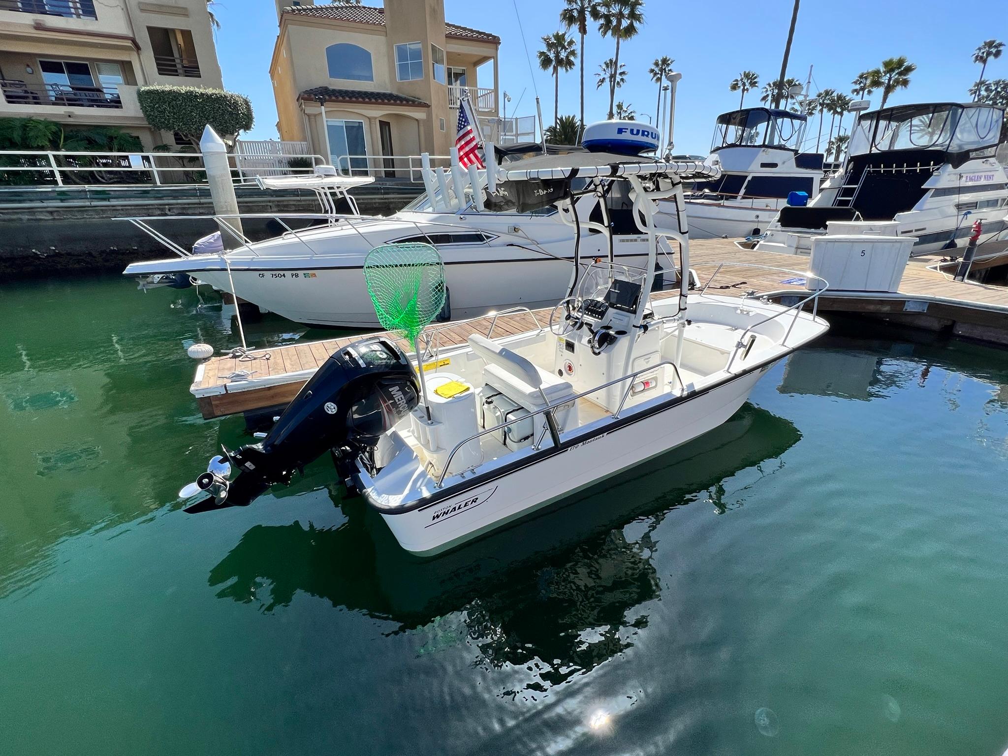 2015 Boston Whaler 17 Montauk Centre Console for sale - YachtWorld
