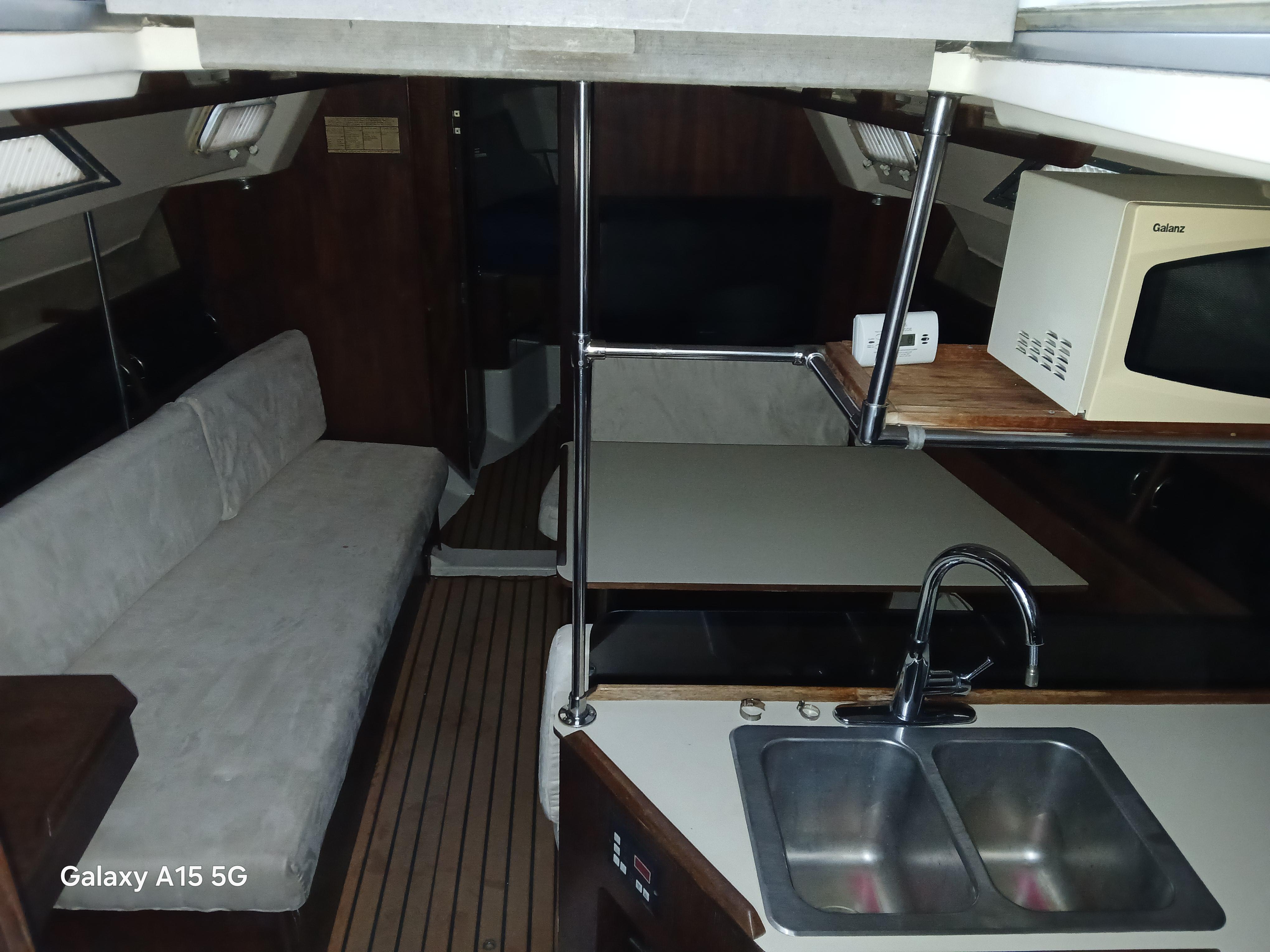 1983 Hunter 34 Cruiser for sale - YachtWorld