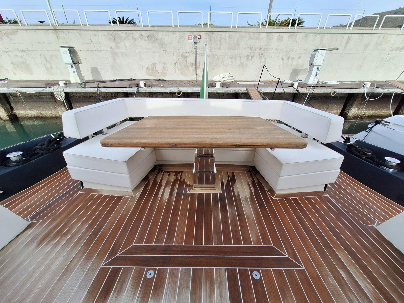 2009 Baia Italia 70 Cruiser for sale - YachtWorld