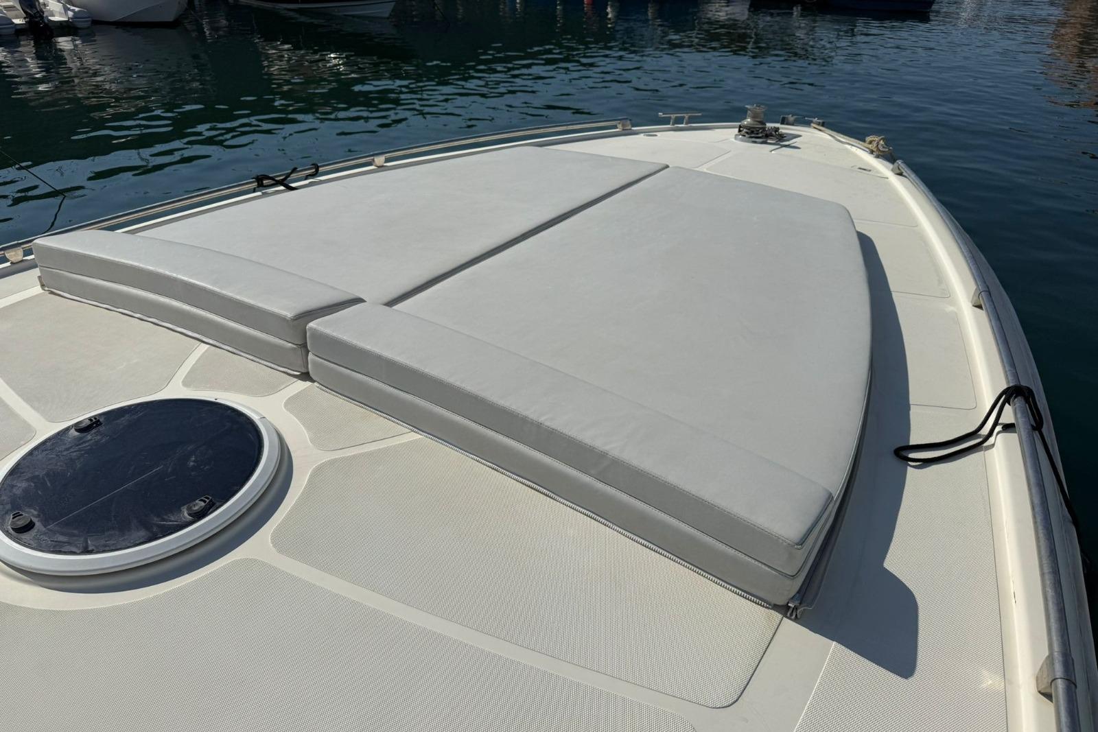 2004 Baia 48 Flash Sportskryssare till salu- YachtWorld