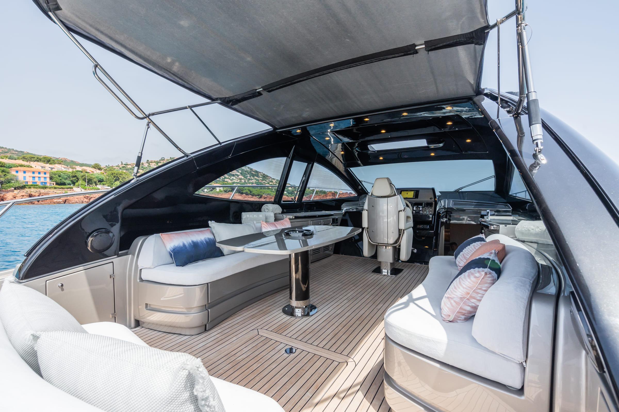 2015 Riva 63' Vertigo Cruiser for sale - YachtWorld