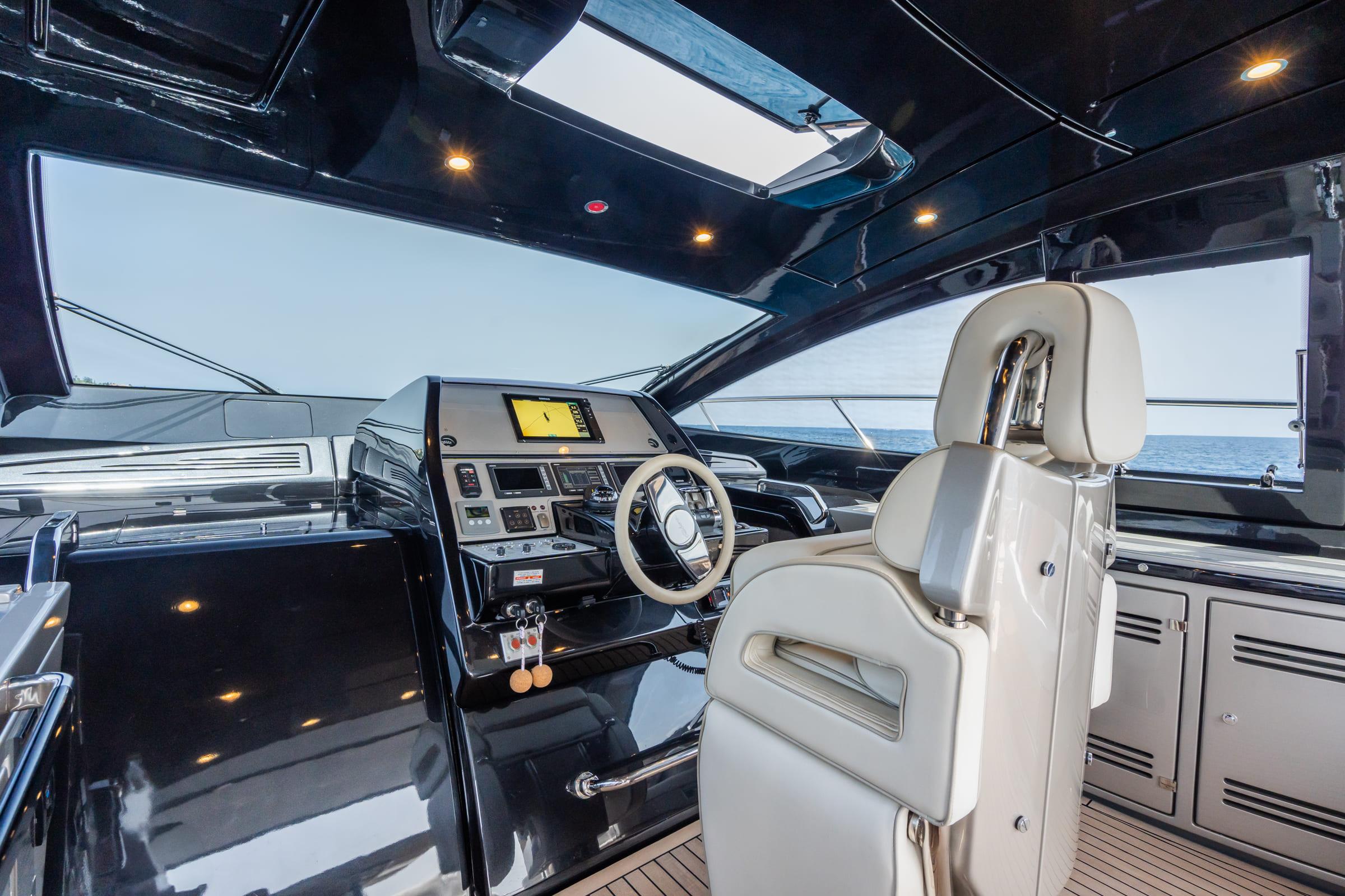 2015 Riva 63' Vertigo Cruiser for sale - YachtWorld