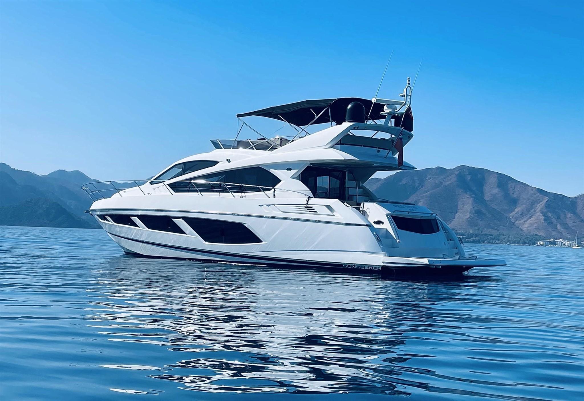 2015 Sunseeker Manhattan 65 Flybridge for sale - YachtWorld