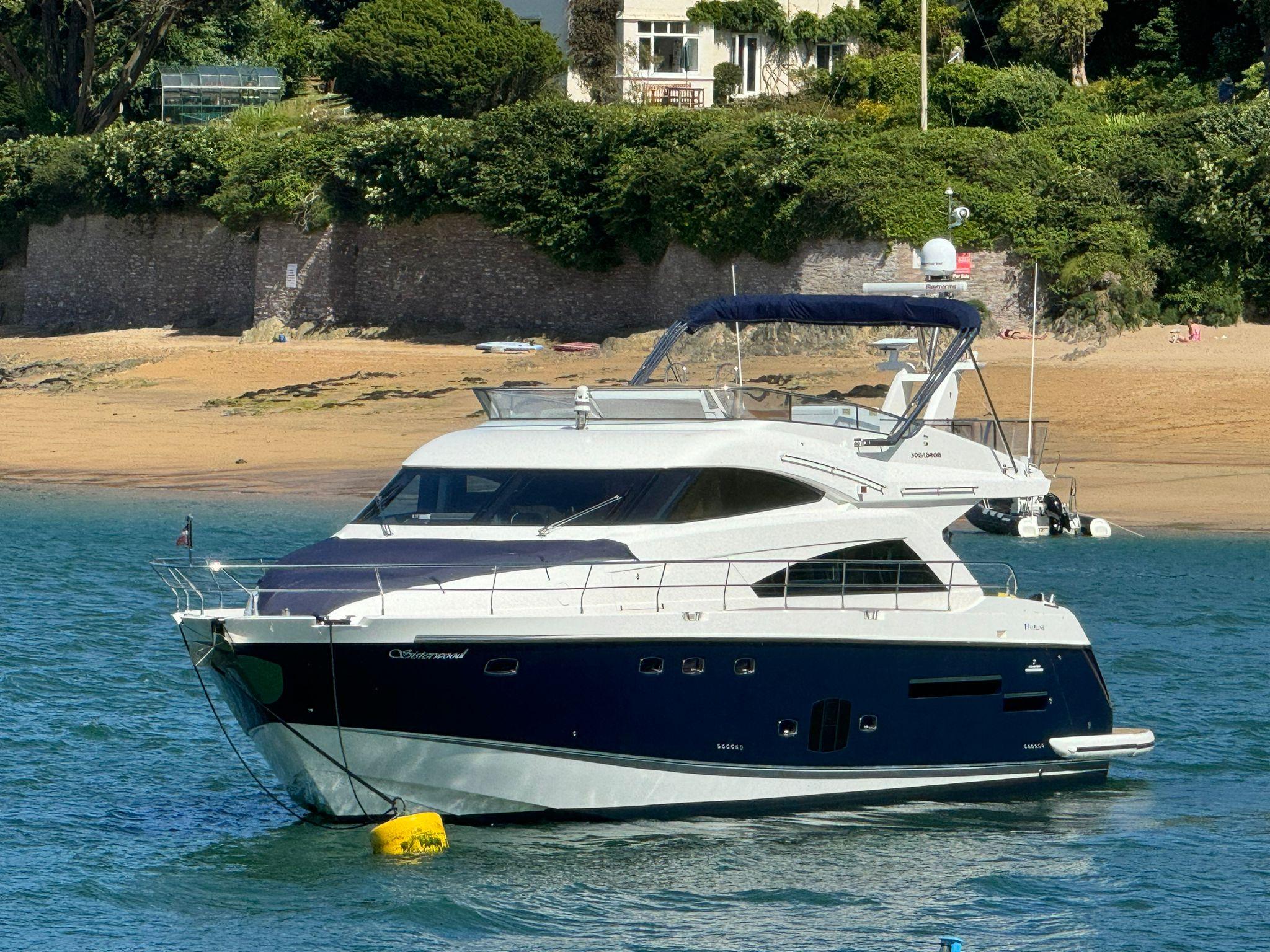 2010 Fairline Squadron 65 Flybridge for sale - YachtWorld
