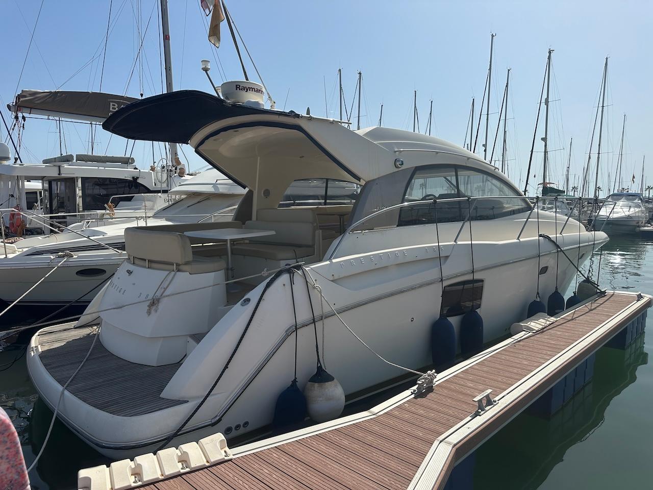 Jeanneau Prestige 38 S. Occasion en Barcelona - iNautia