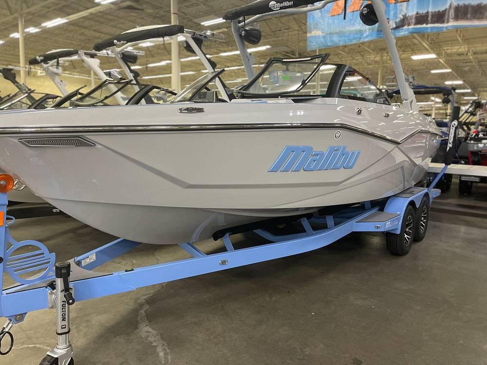 New 2024 Malibu 22 LSV - Michigan | TopBoats