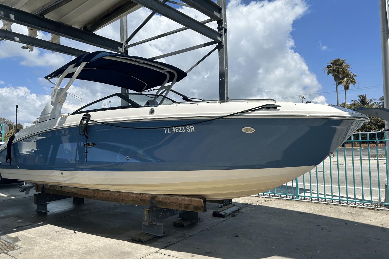 Bateaux Sea Ray 270 Sdx à vendre | YachtWorld