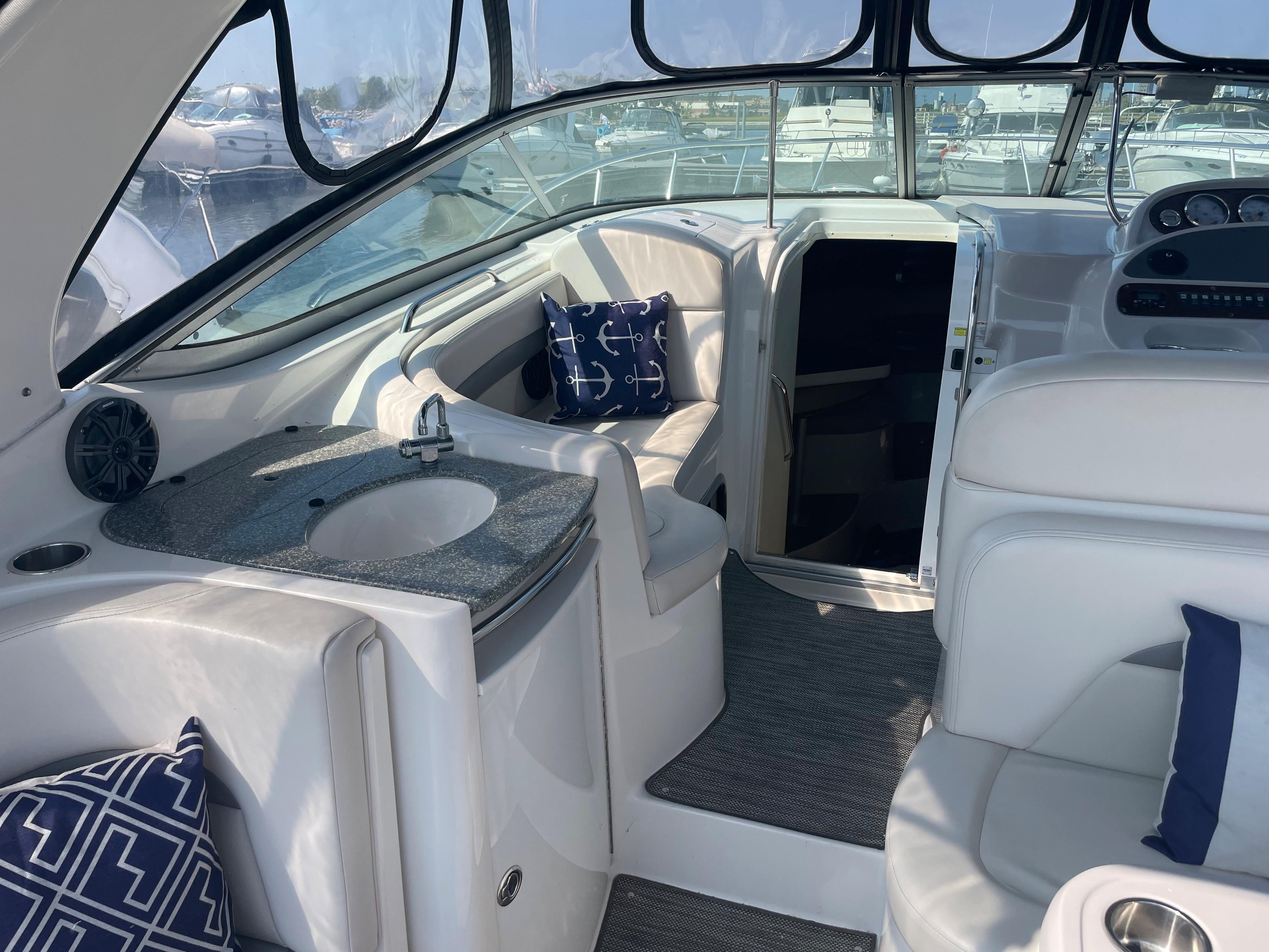 2007 Chaparral 330 Signature Cruiser for sale - YachtWorld