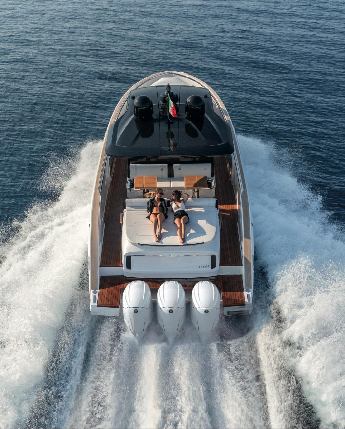 Invictus TT 420S 12m 2024, Motoryachten | Boot24