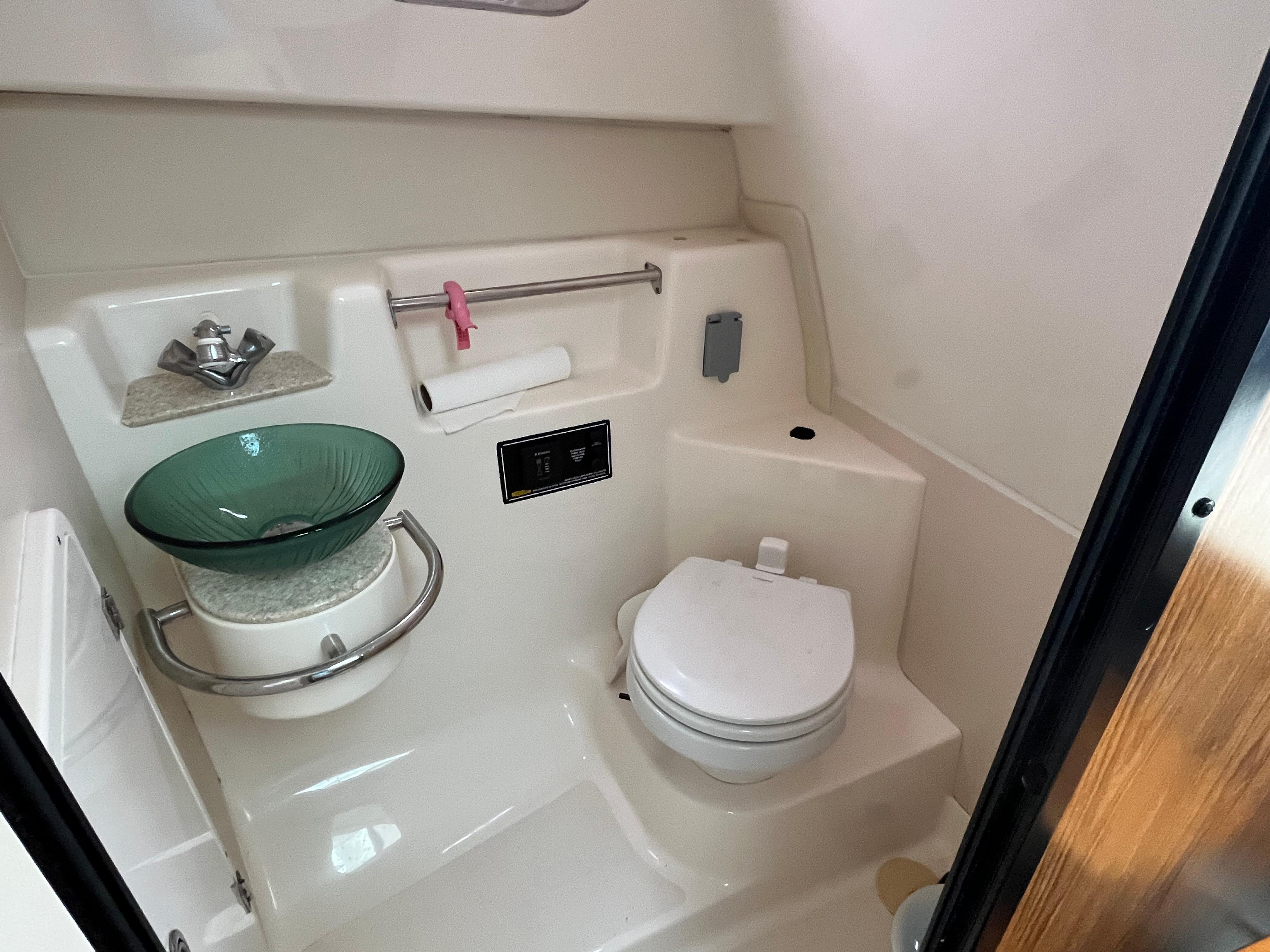 2012 Pursuit OS 315 Offshore Walkaround for sale - YachtWorld