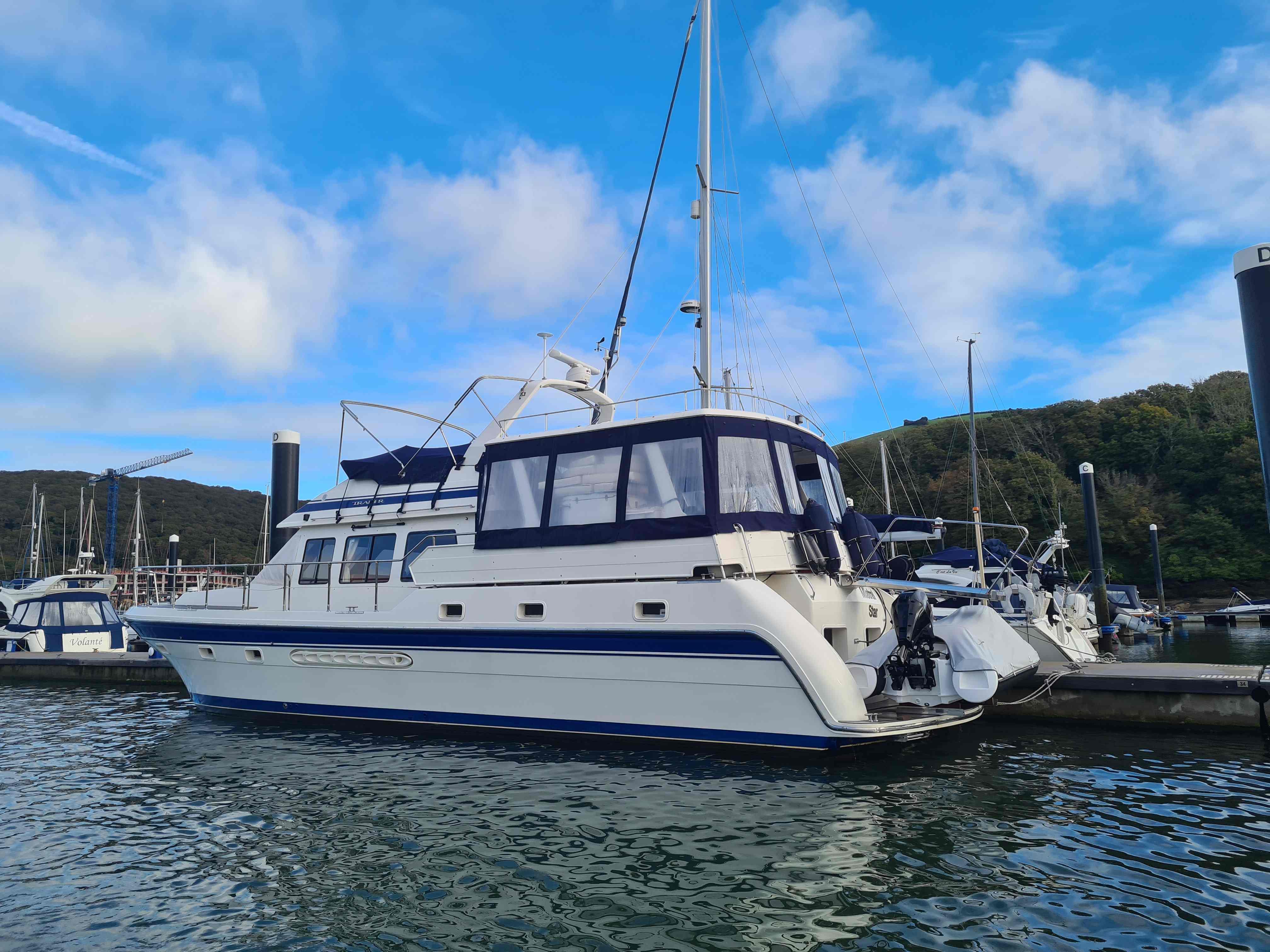 2002 Trader Signature 535 Flybridge for sale - YachtWorld