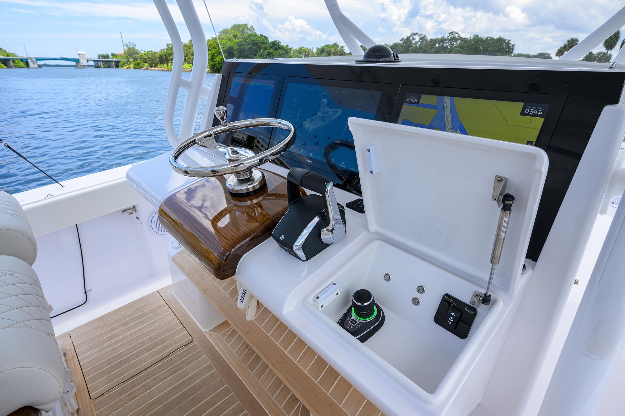 2023 Jupiter 40 Center Console Center Console for sale - YachtWorld